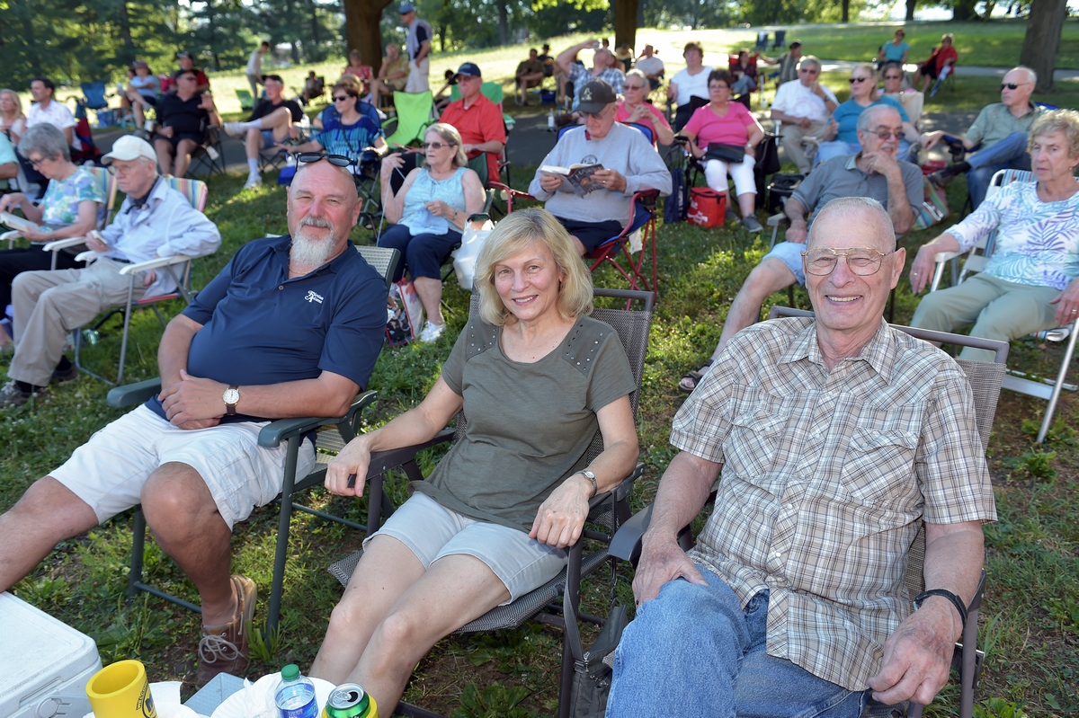 Seen@ the Springfield Armory Simply Swing big band concert - masslive.com