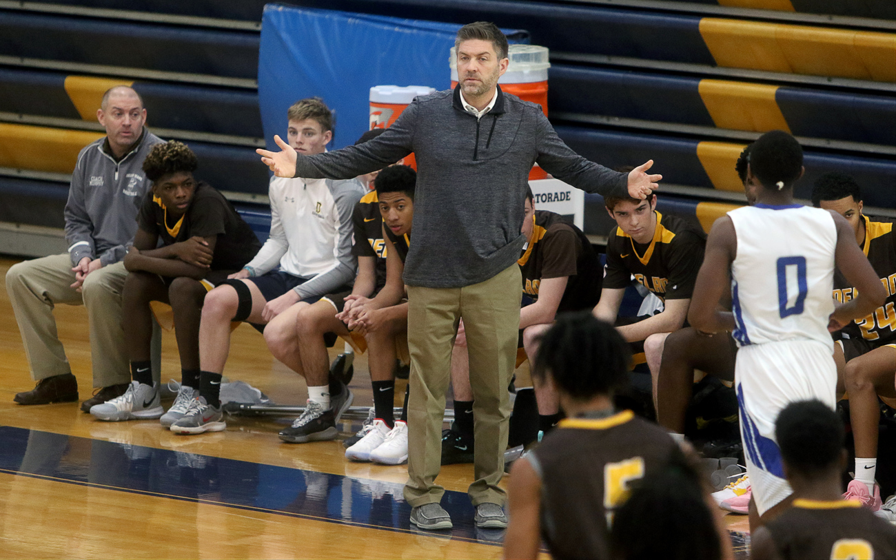 Delran vs. Salem boys basketball at Collingswood High School, Dec. 28 ...