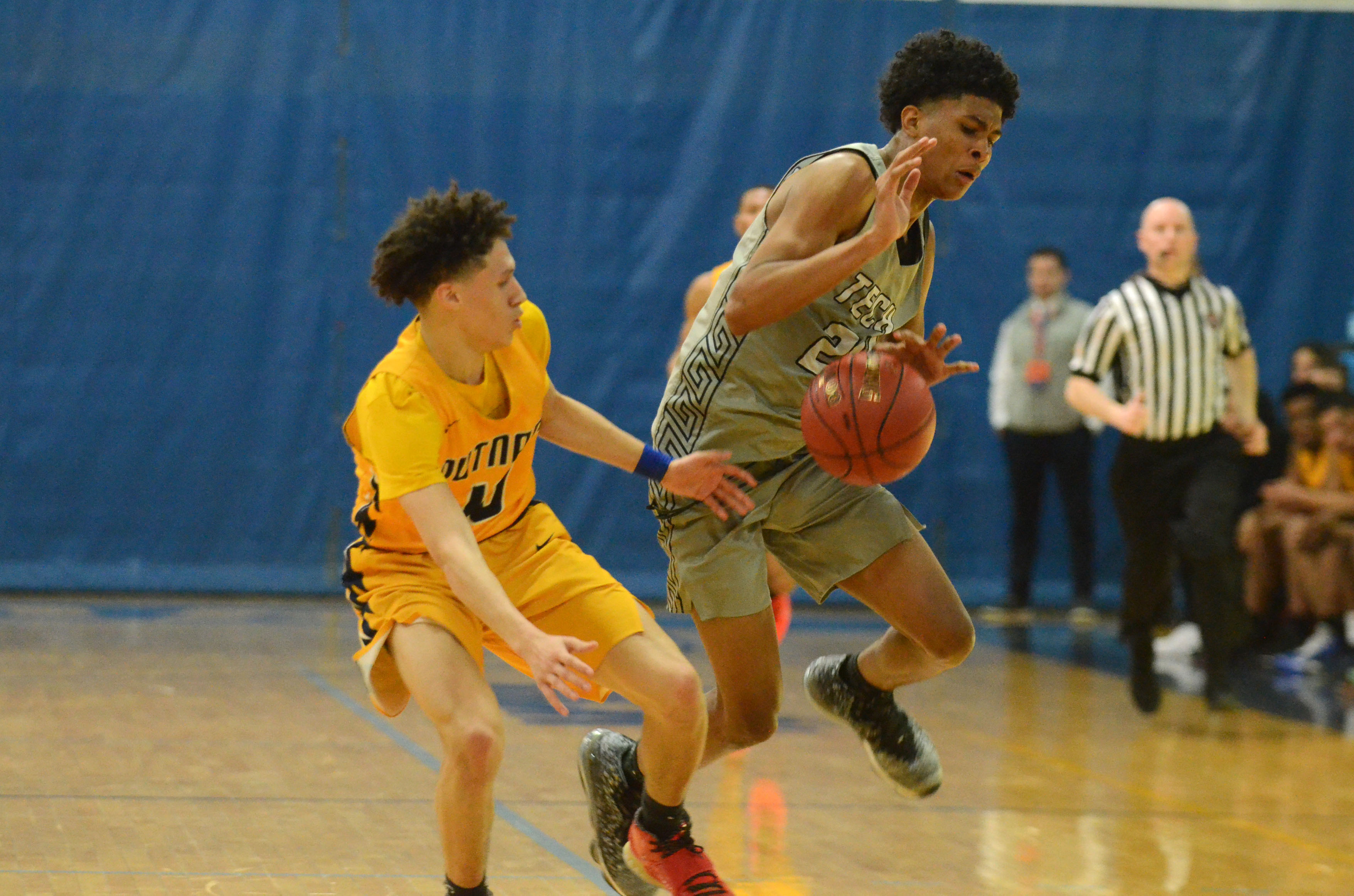 Putnam defeats Sci-Tech in WMass D-I semi - masslive.com