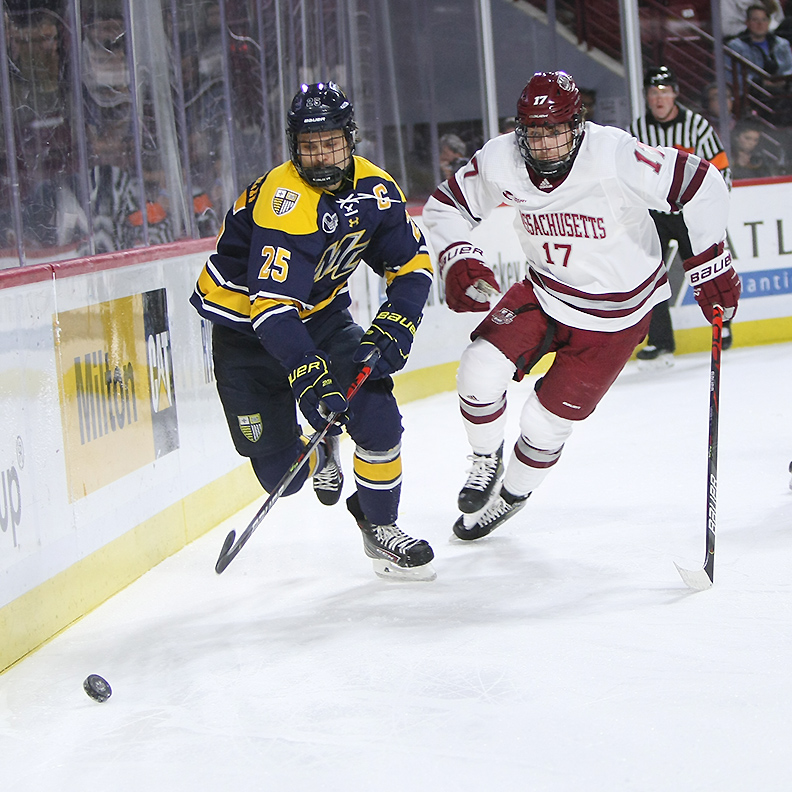 UMass Hockey vs Merrimack 11/22/19 - masslive.com