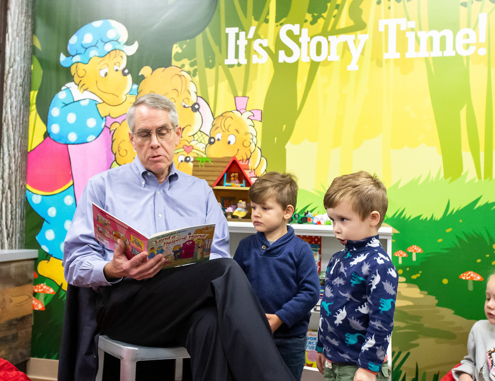 The Berenstain Bears Treehouse unveiled at Giant - pennlive.com