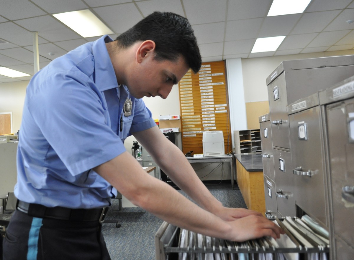 Springfield police cadets on the job - masslive.com