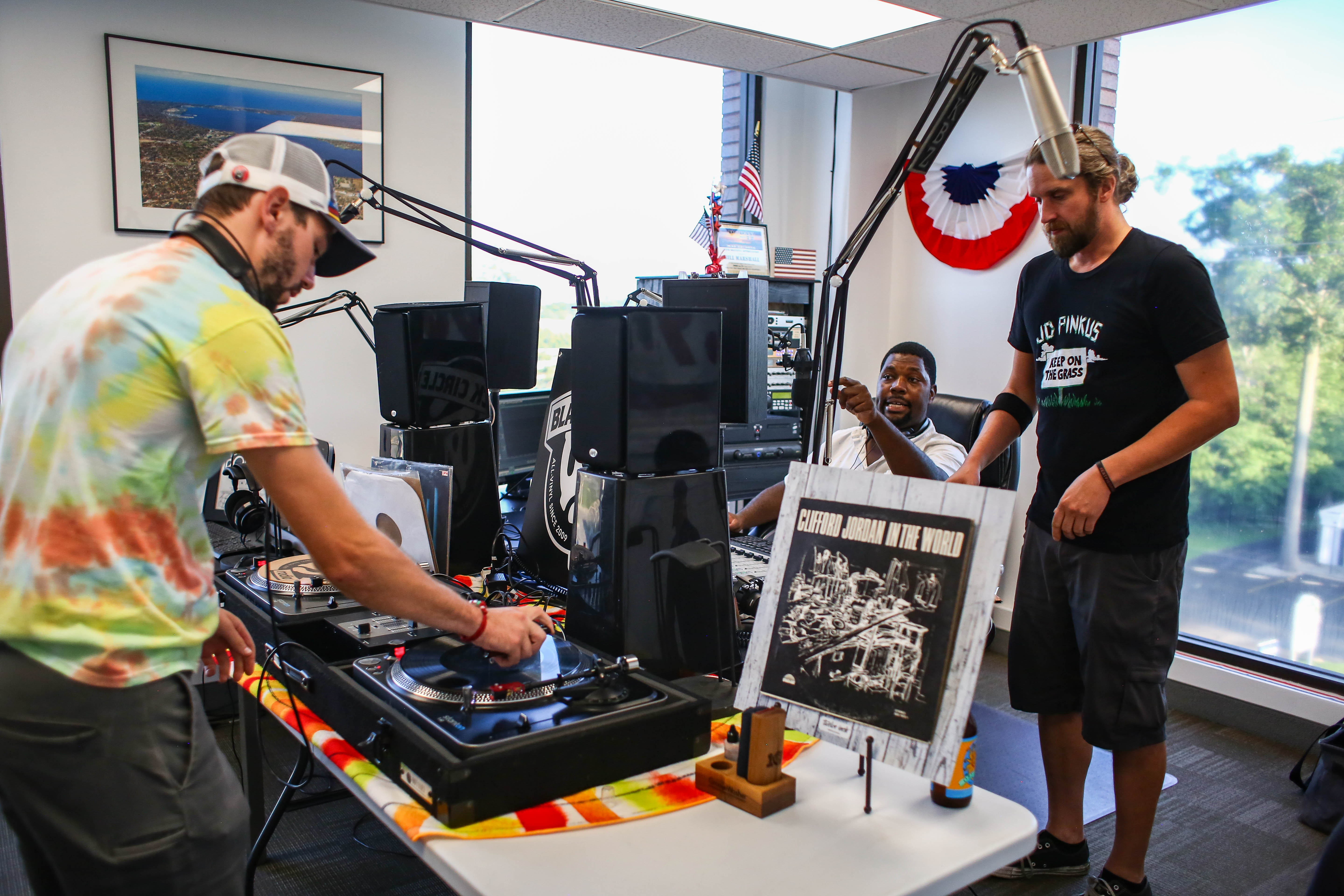 Radio show offers unique sound by playing only vinyl records - mlive.com