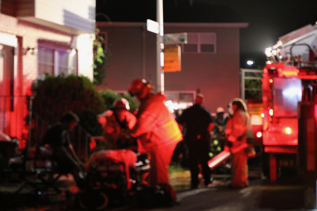 1 dead in fire that destroyed Clifton home - silive.com