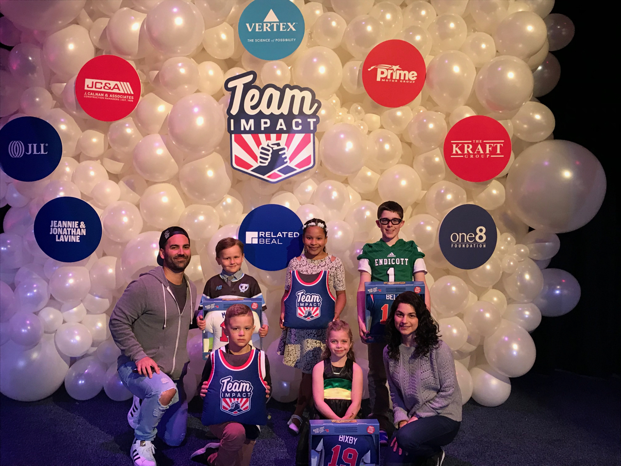 Two high schools pals launch Big League Pillows - silive.com