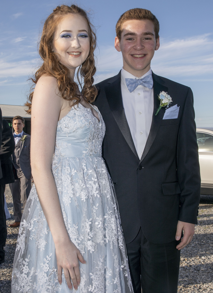 Camp Hill High School's 2019 Prom - pennlive.com