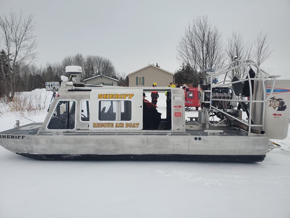 U.P. police use hovercraft, airboat for winter rescue drills on Sugar ...