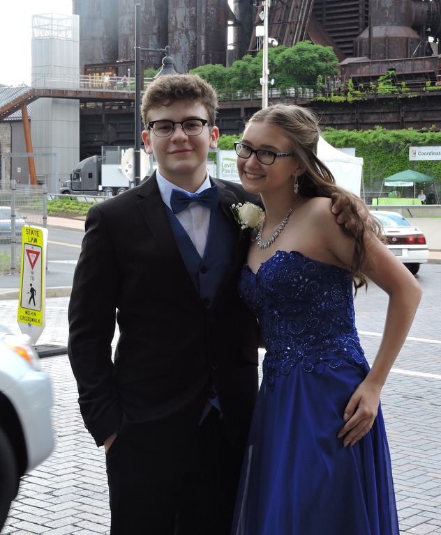Freedom High School prom 2019 PHOTOS (Part 1) - lehighvalleylive.com