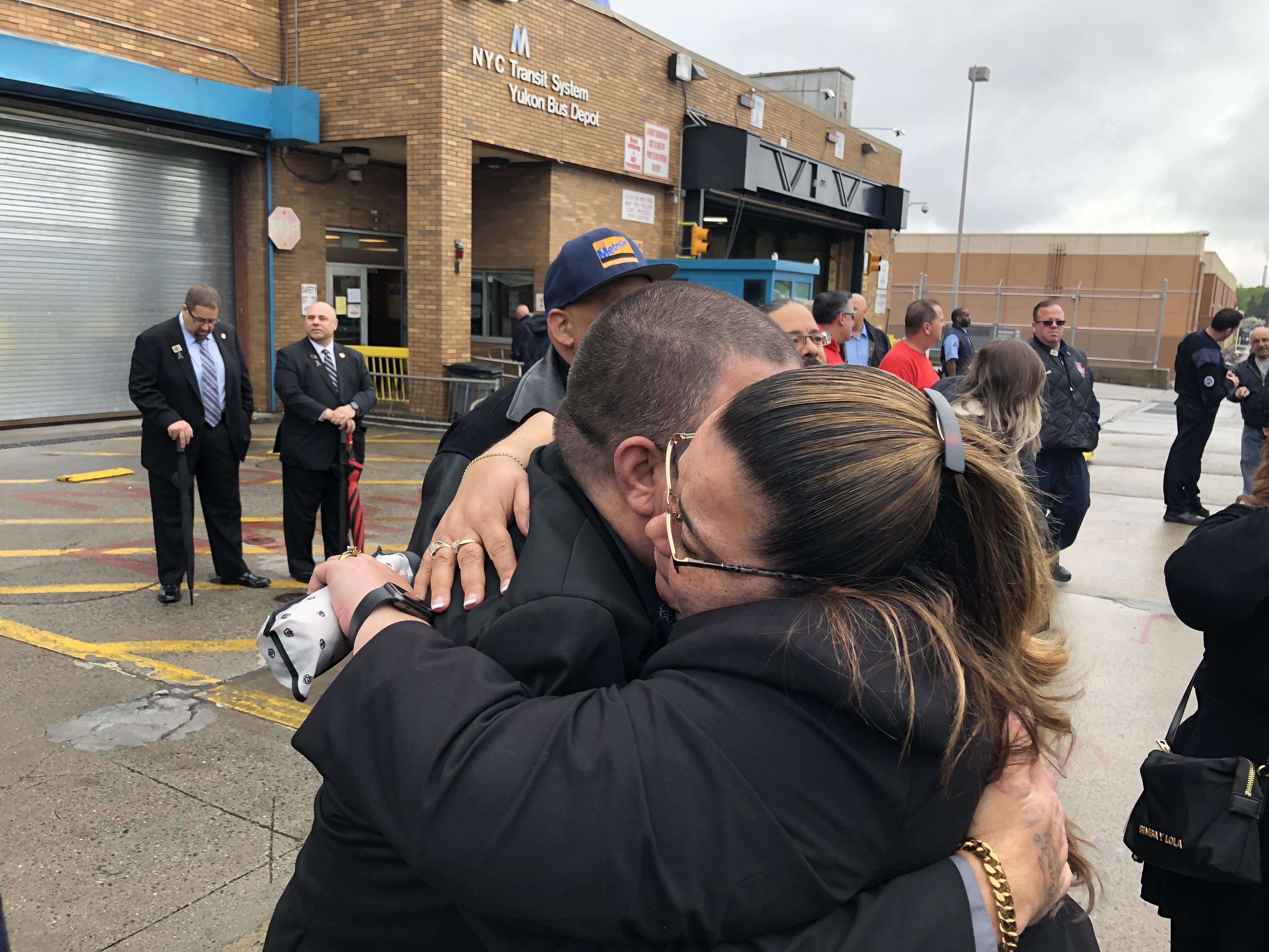 Larry Hanley ATU president honored by union, laid to rest - silive.com