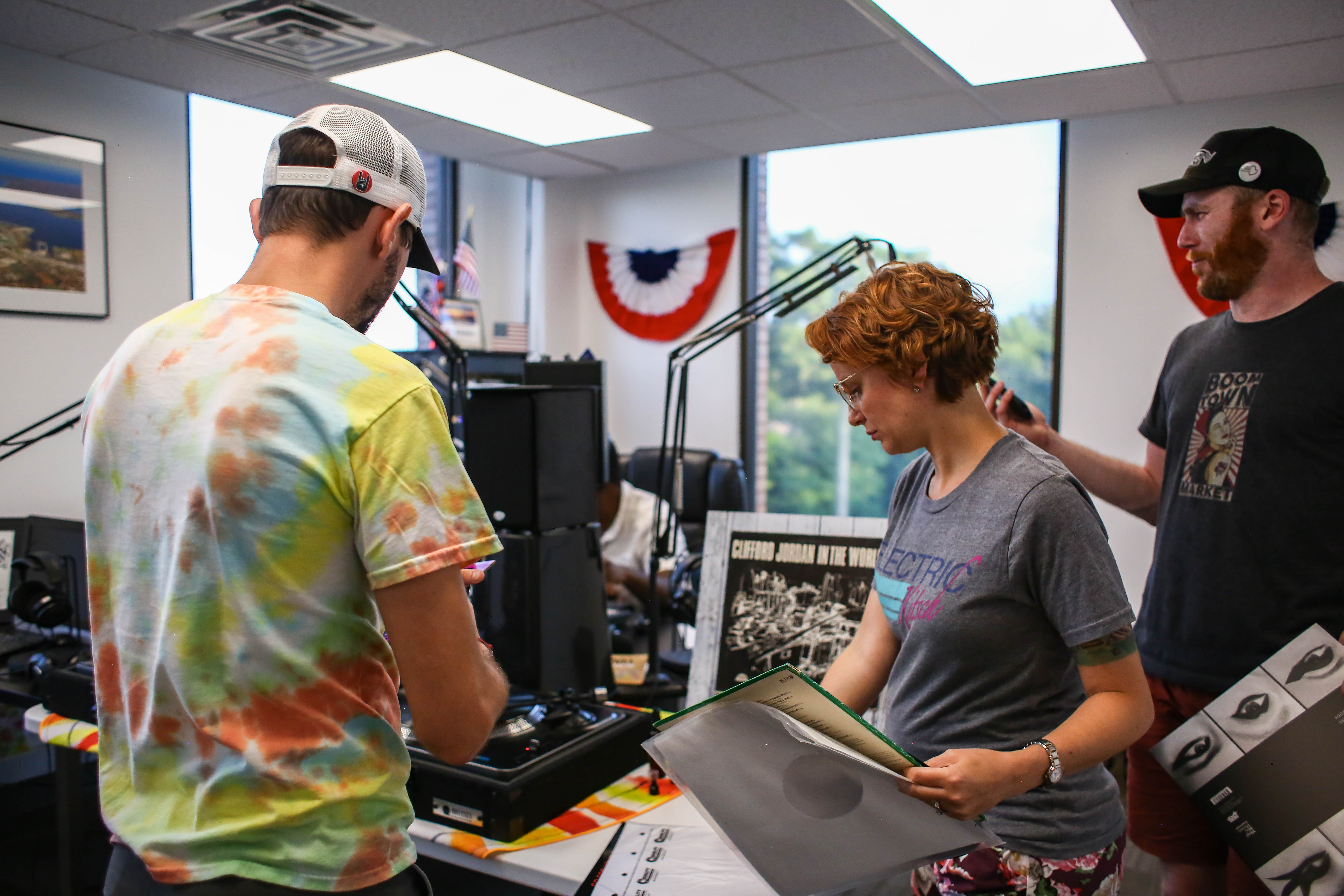 Radio show offers unique sound by playing only vinyl records - mlive.com