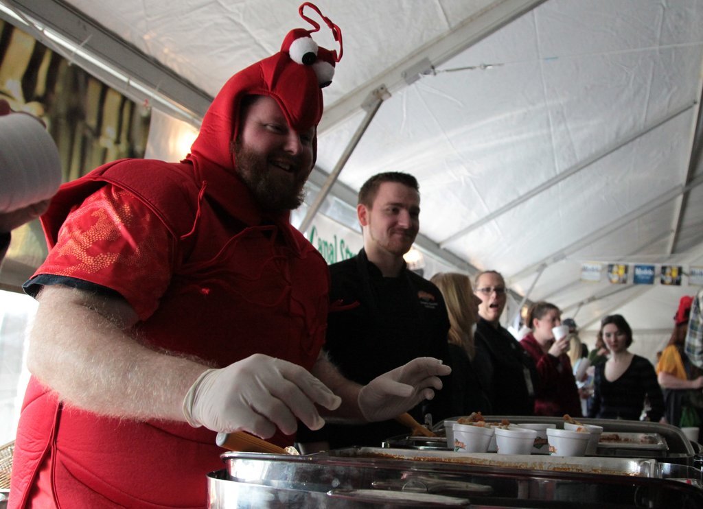 Louie's Trophy House hosts 2017 Gumbo Cook-Off - mlive.com