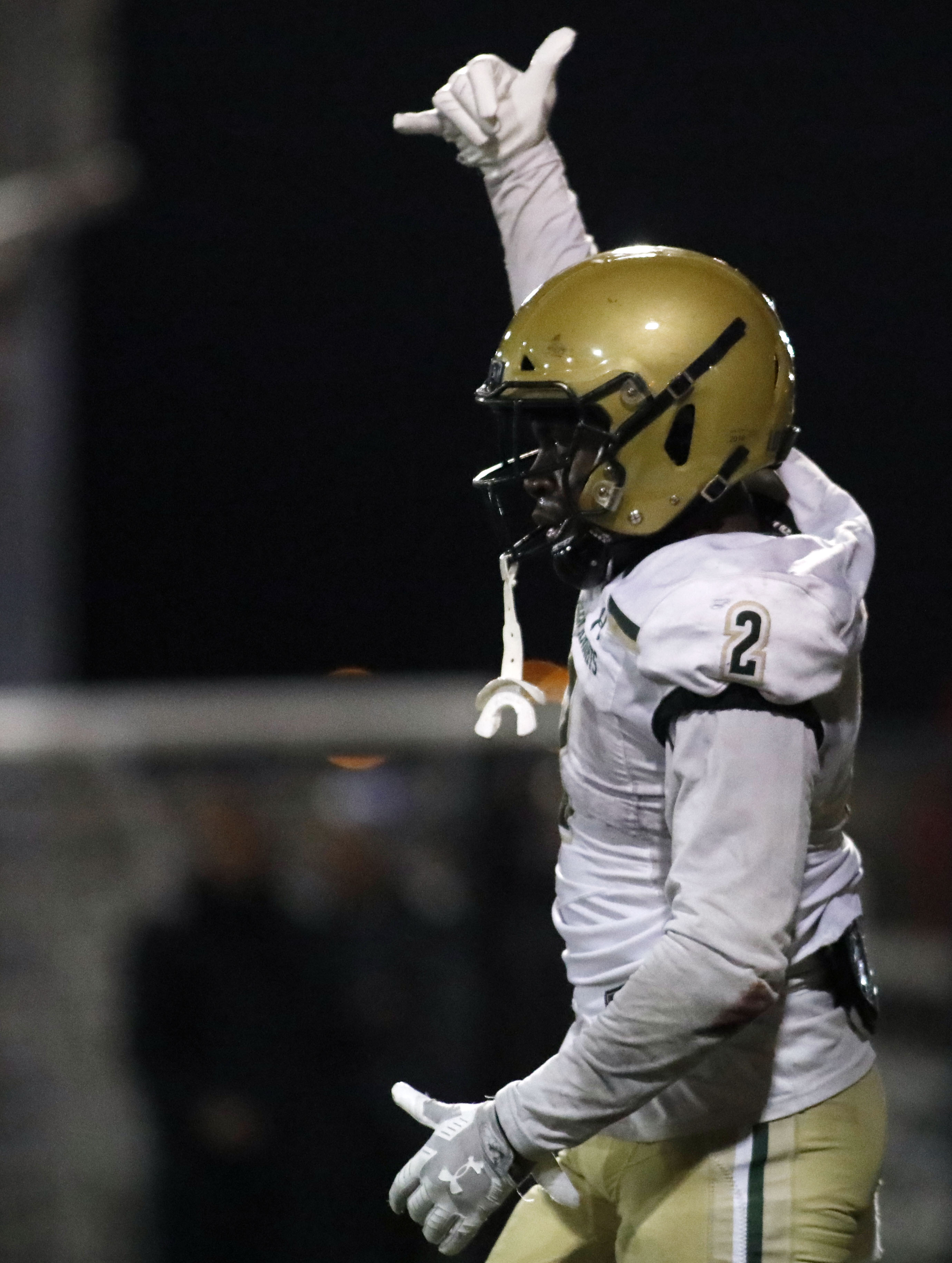 Football: No. 9 St. Joseph (Mont) takes down No. 1 St. Peter's Prep 24 ...