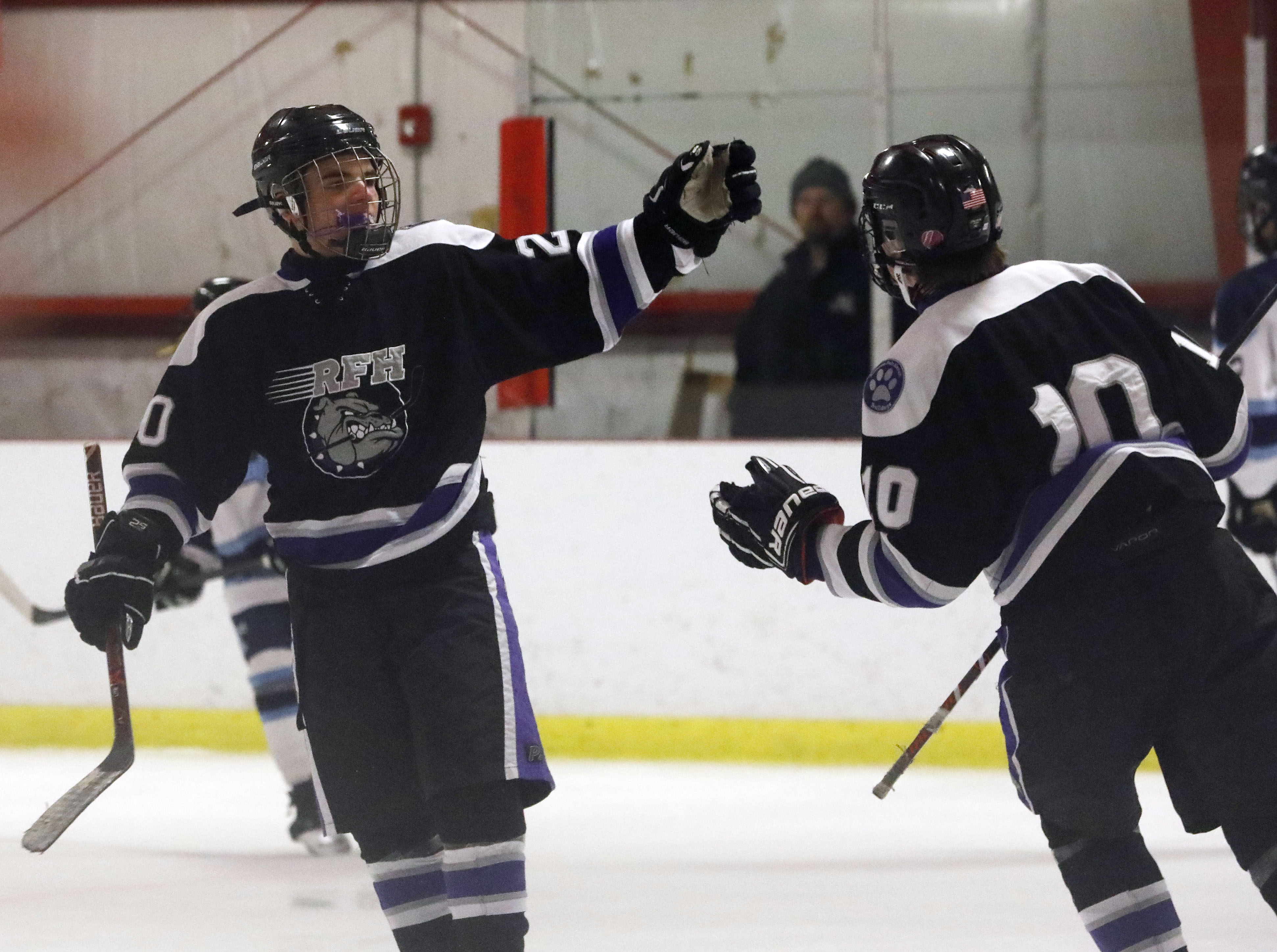 Boys Ice Hockey: Rumson-Fair Haven defeats Freehold Township - nj.com