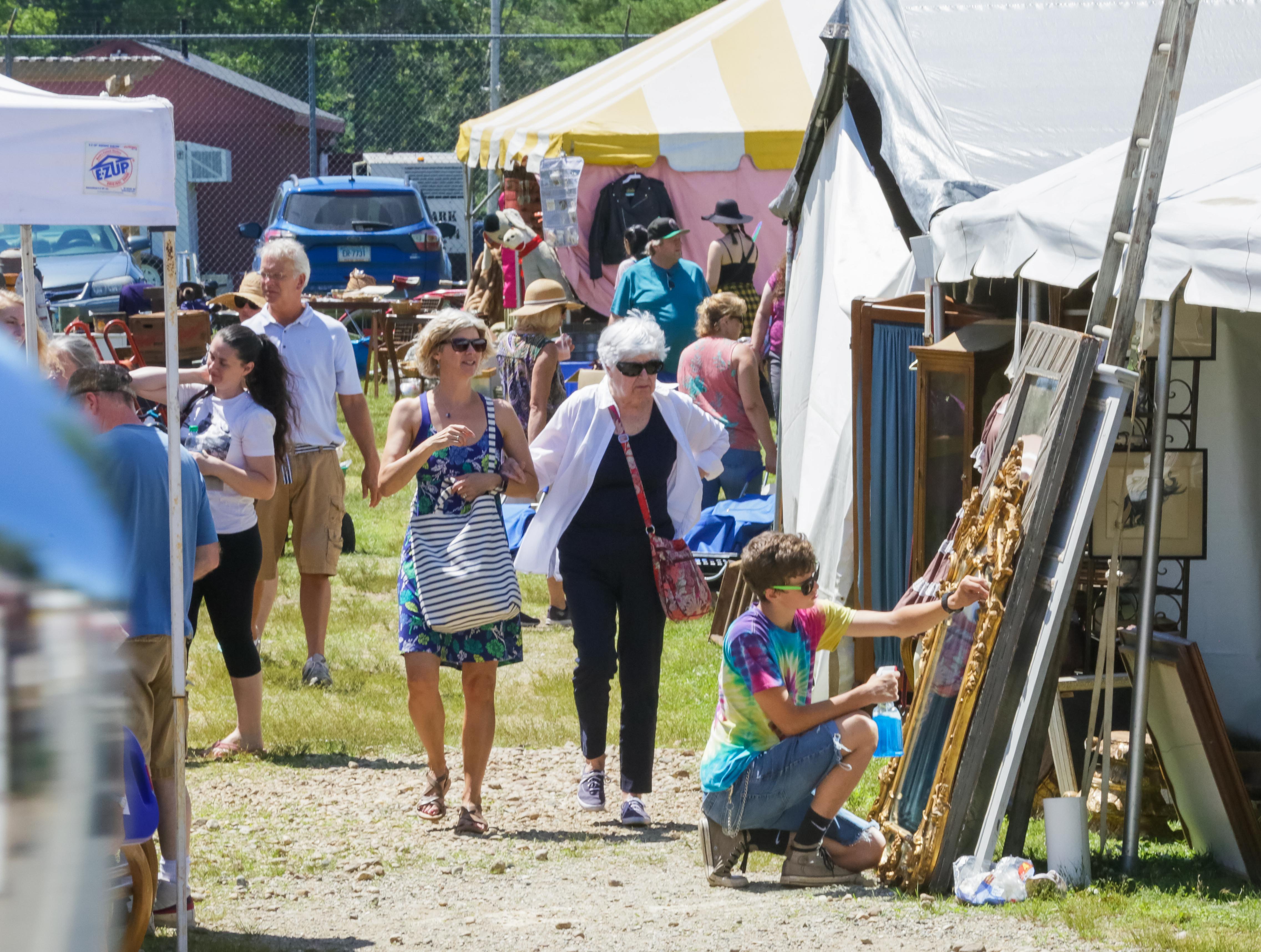 Brimfield Antique Flea Markets opens its July show - masslive.com