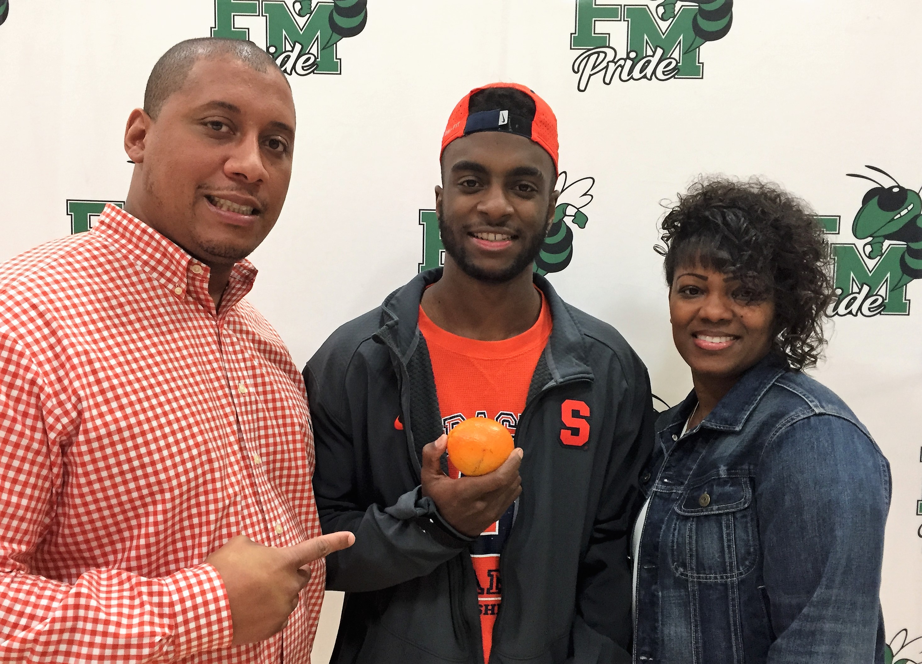 Syracuse football player Eric Coley and his family - syracuse.com