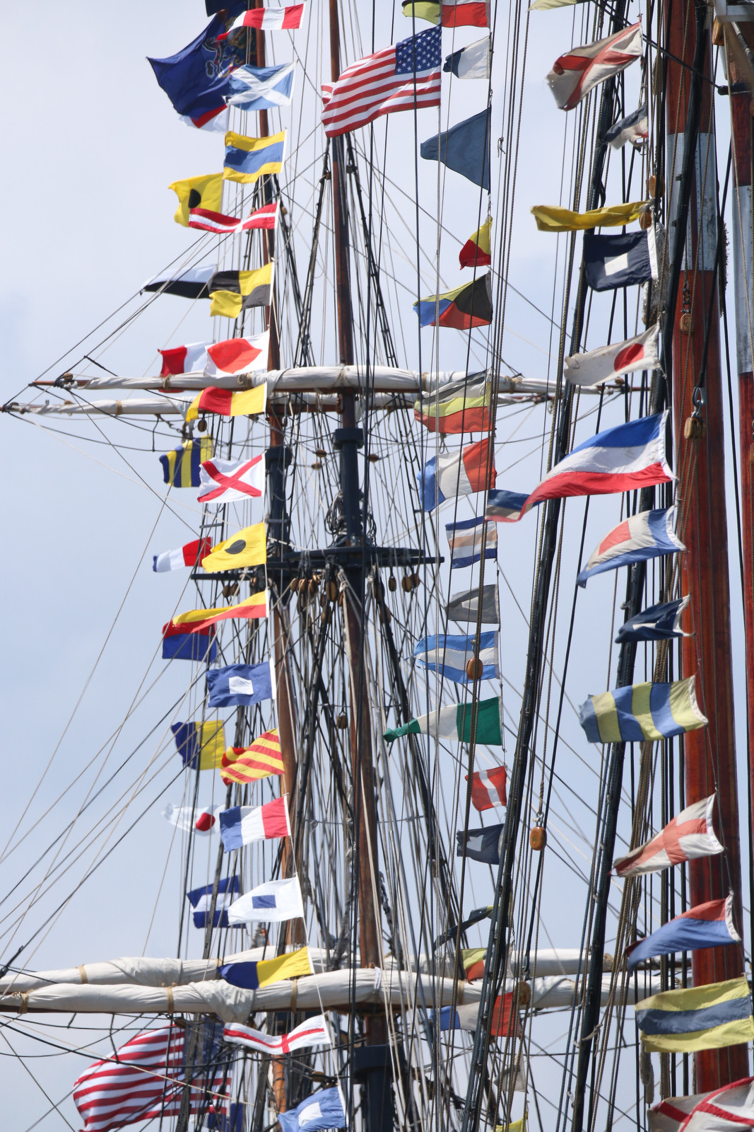 Tall Ships Festival draws huge crowd to Cleveland's lakefront ...