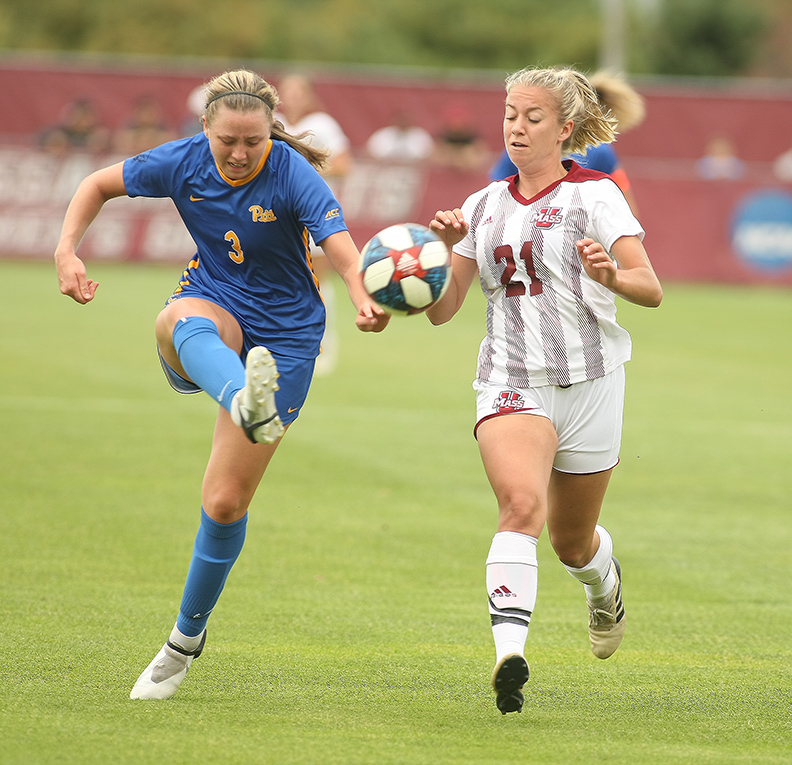 UMass Women's Soccer vs Pittsburgh 9/1/19 - masslive.com