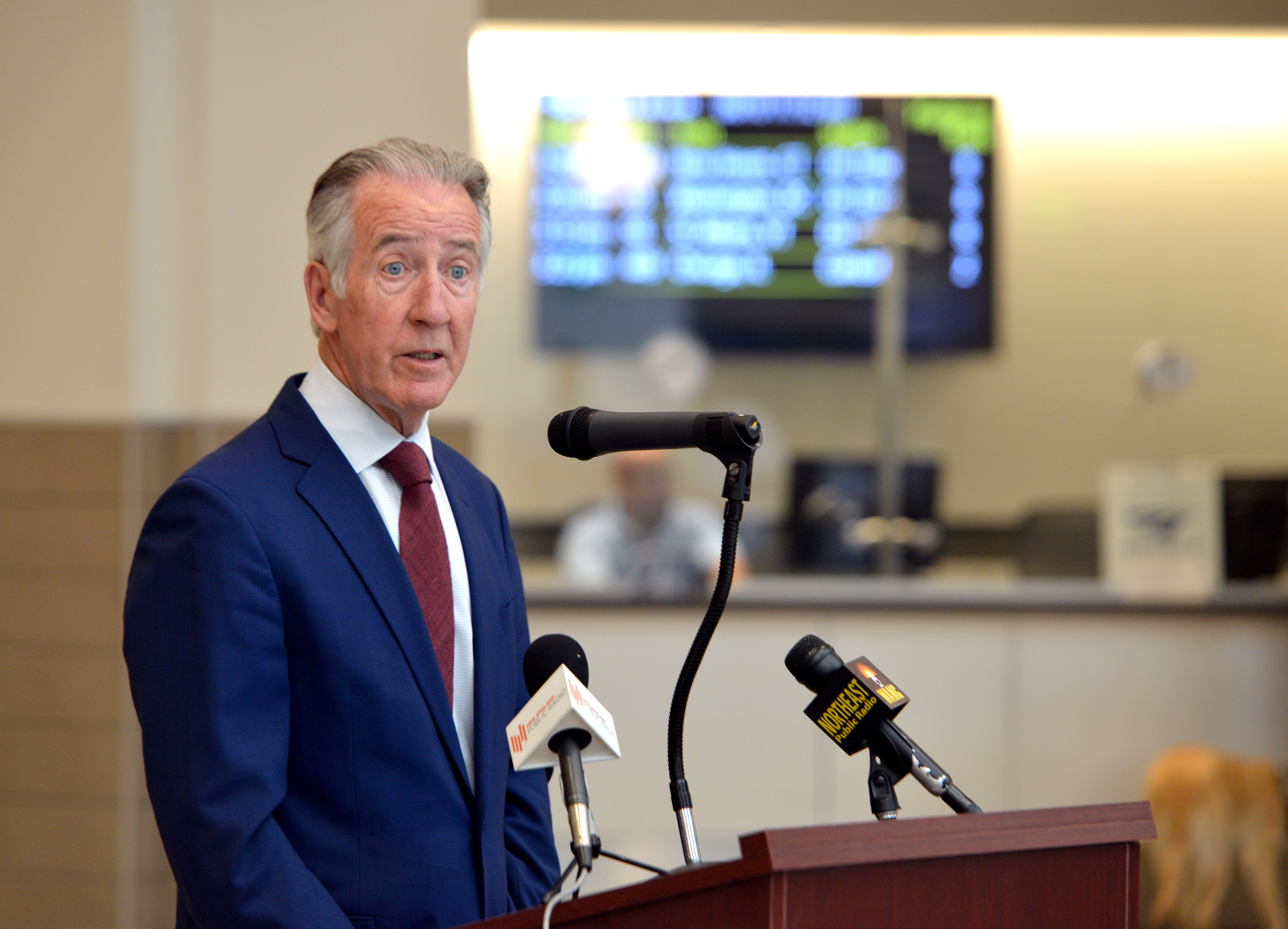 Amtrak services now in main concourse of Springfield's Union Station ...