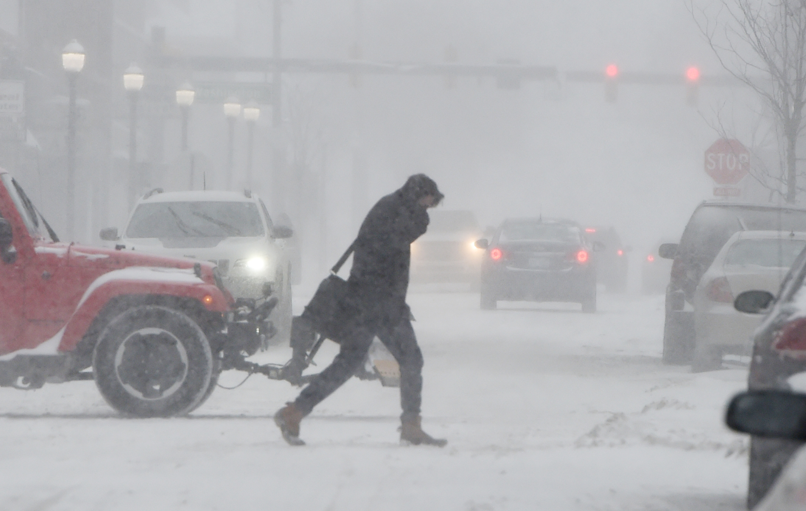 Snowstorm hits Jackson, causes closures and cancellations - mlive.com