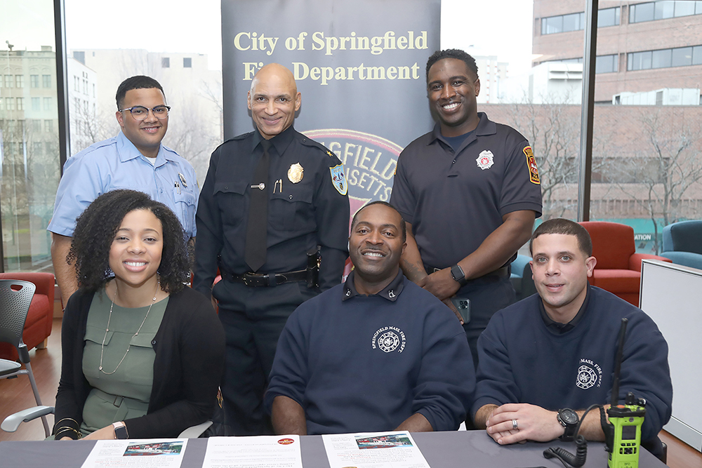 Seen@ The 2019 Springfield Citywide Kwanzaa Celebration & Black Wall ...