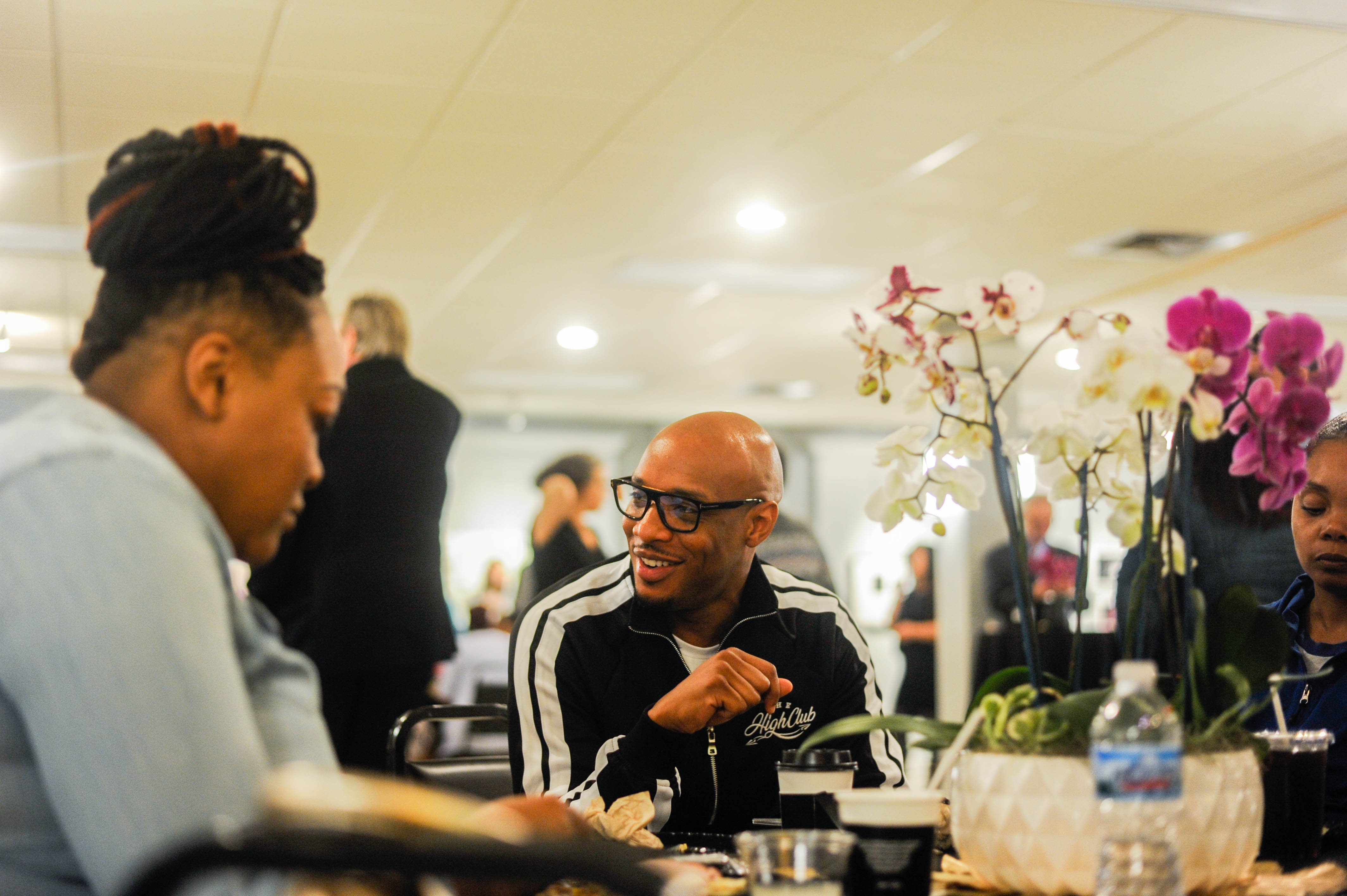 Celebrity chef Darrell "Das" Smith speaks at The Grizzly Soiree ...