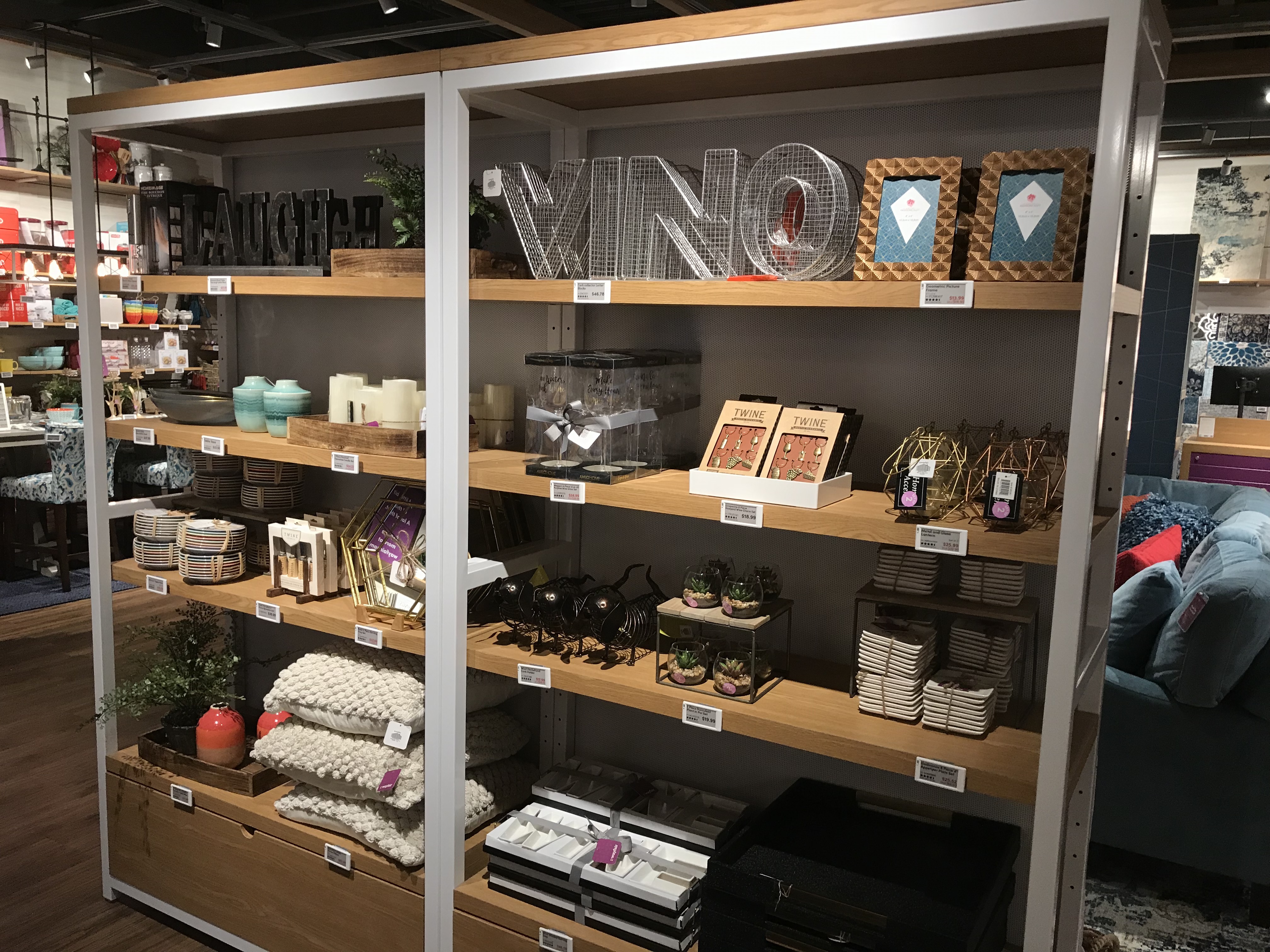 Inside Wayfair's first retail store in the Natick Mall - masslive.com