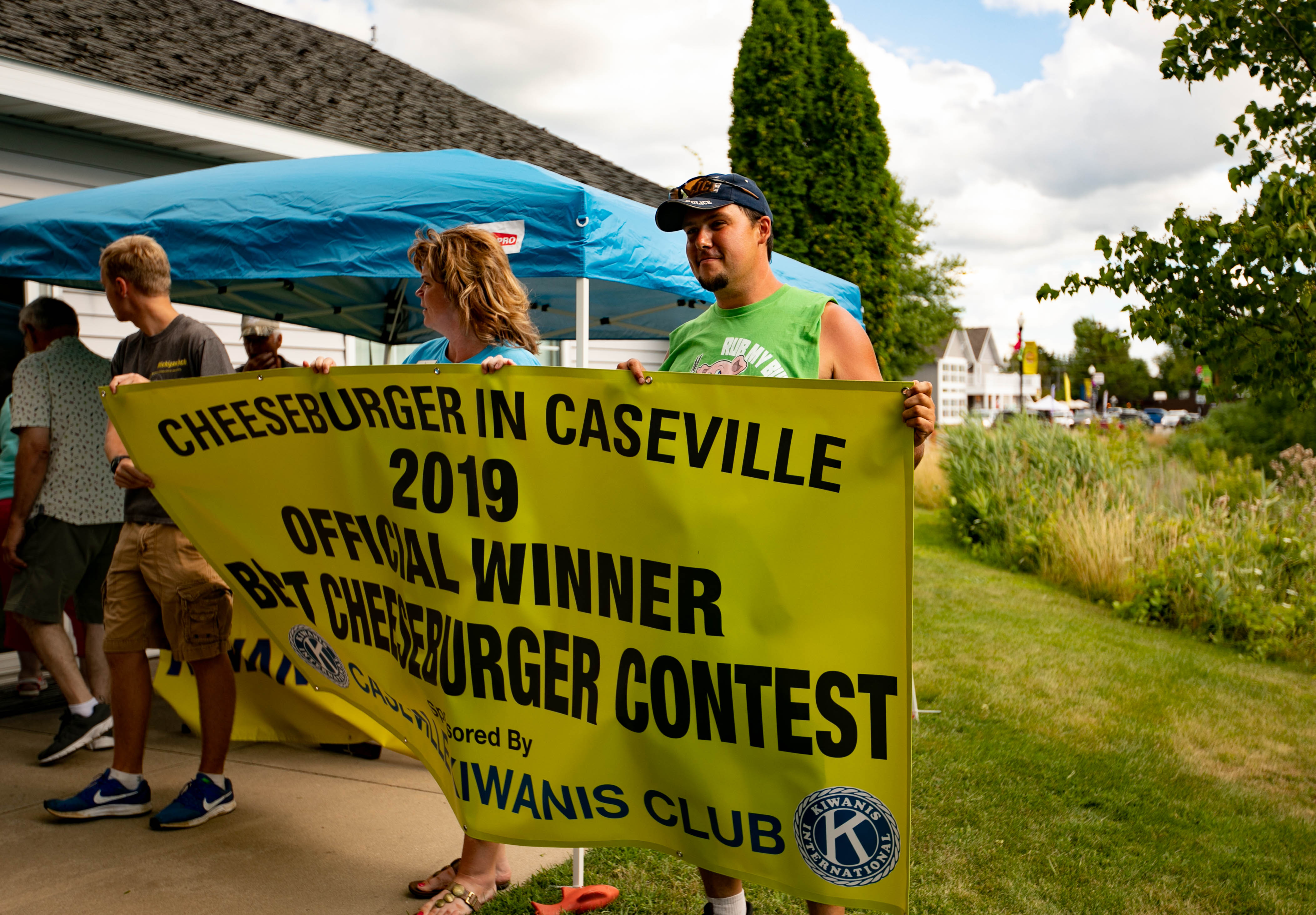 Cheeseburger contest in Caseville - mlive.com