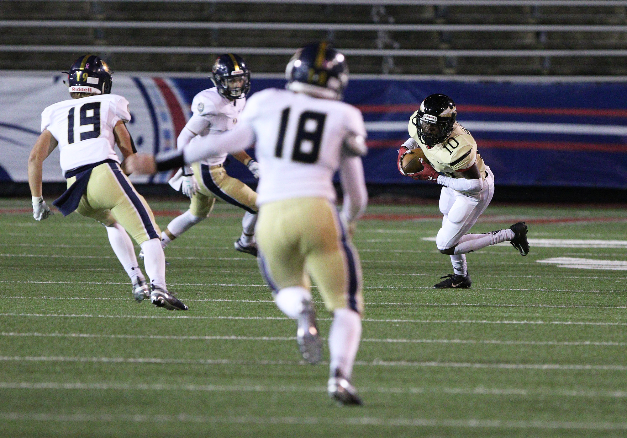 Foley at Davidson football - al.com