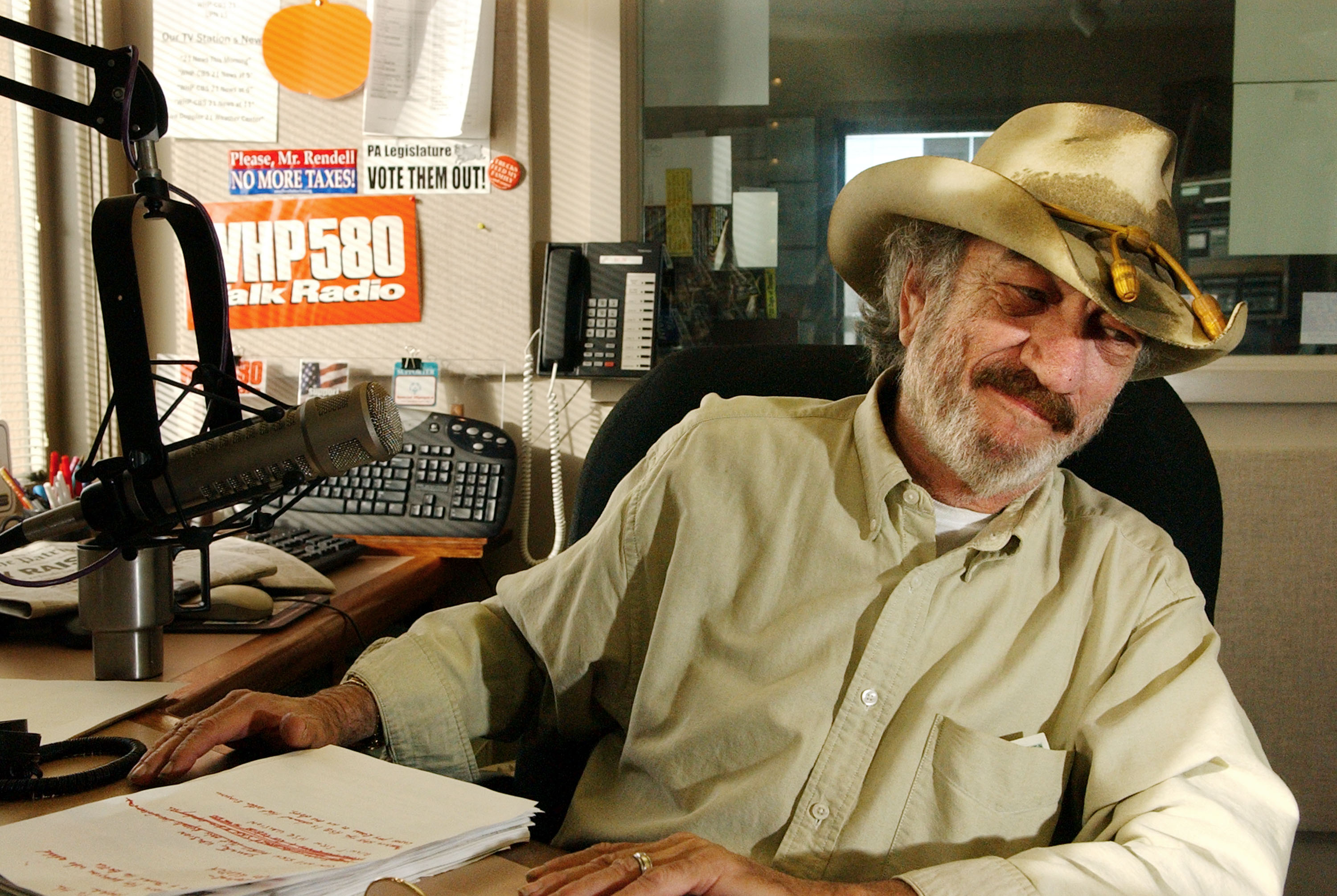 Longtime conservative radio host Bob Durgin dies - lehighvalleylive.com
