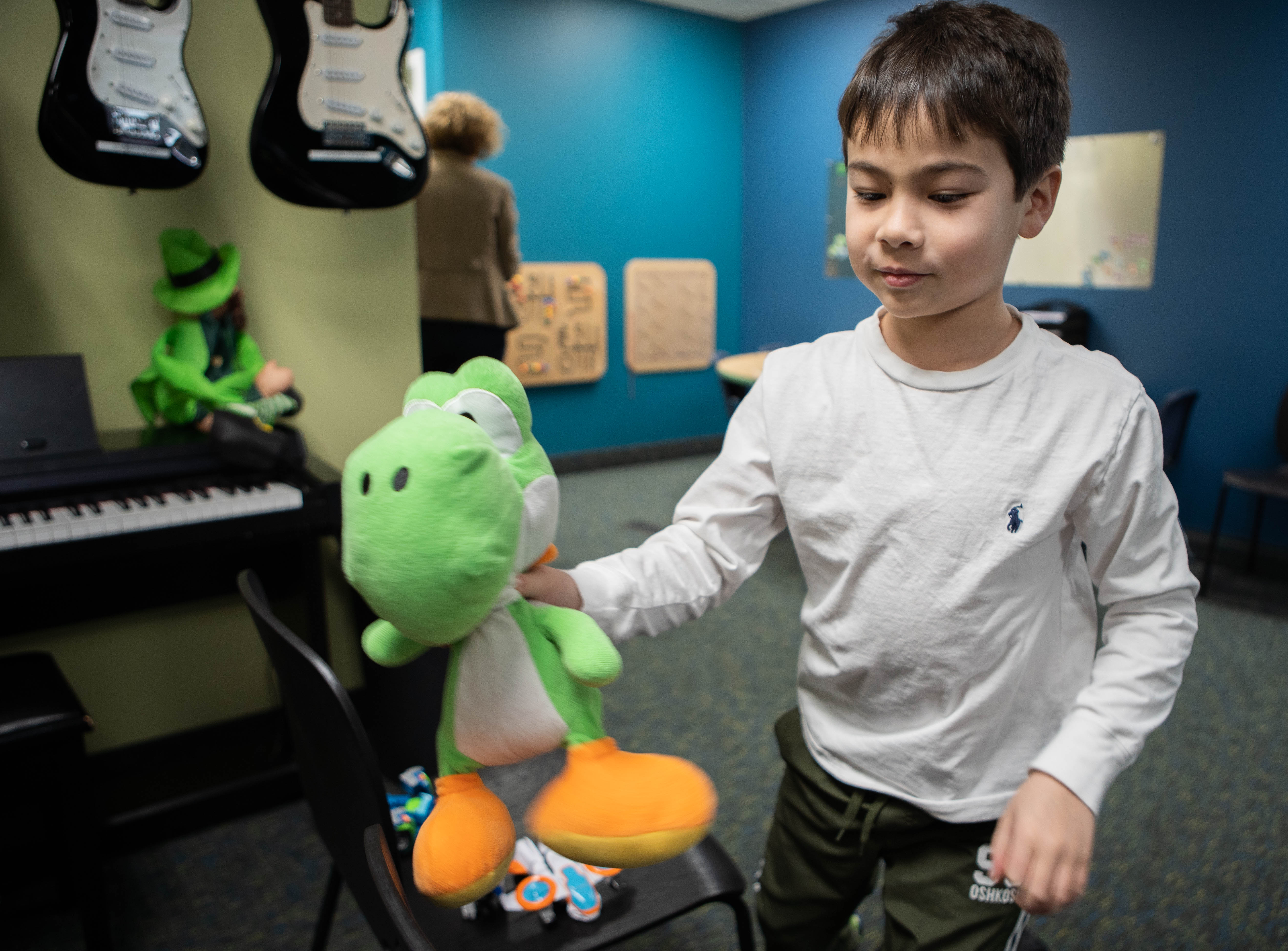 This 8-year-old cello prodigy has performed at Carnegie Hall 5 times ...