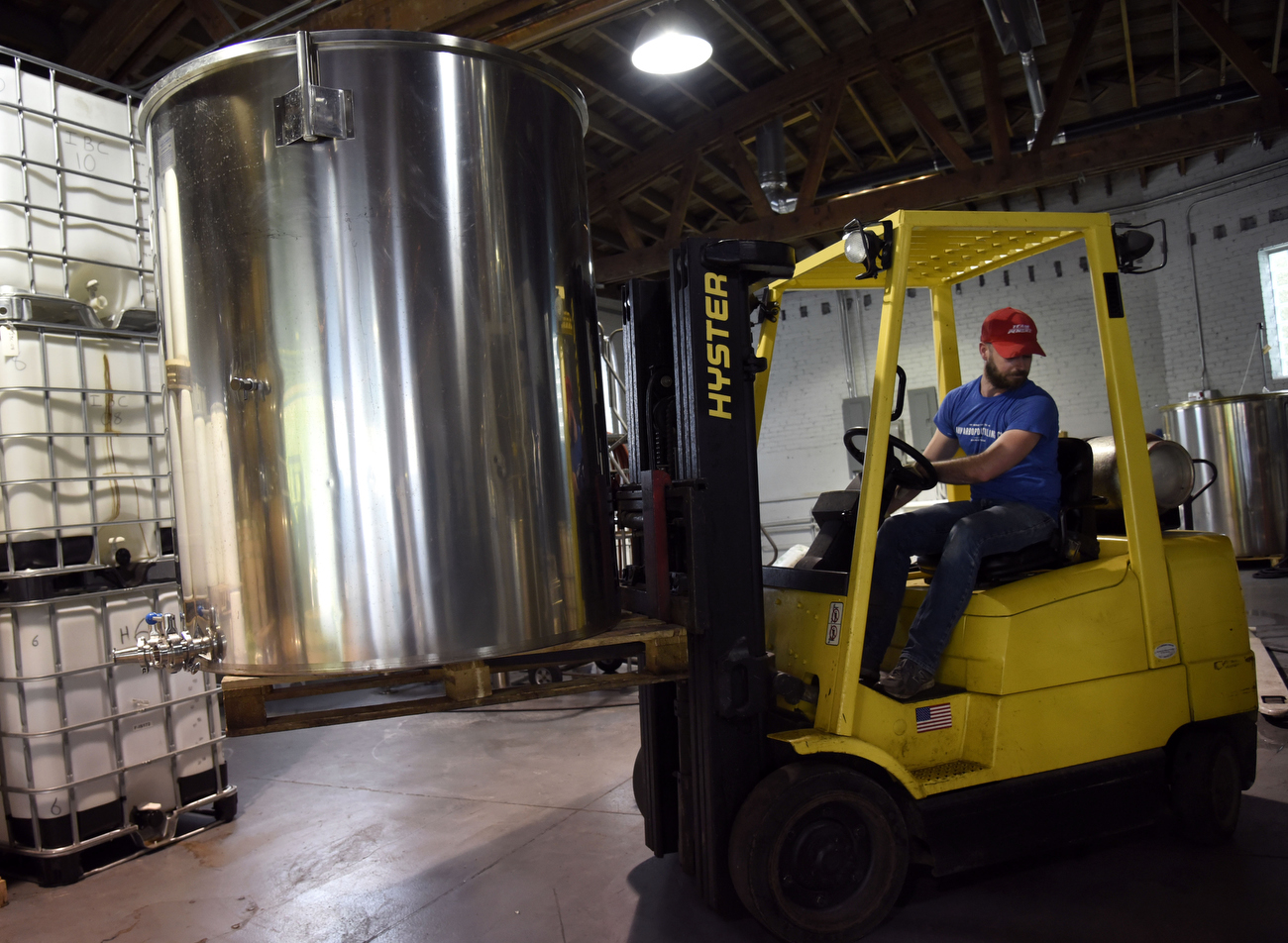 Ann Arbor Distillery Co. distills whiskey - mlive.com