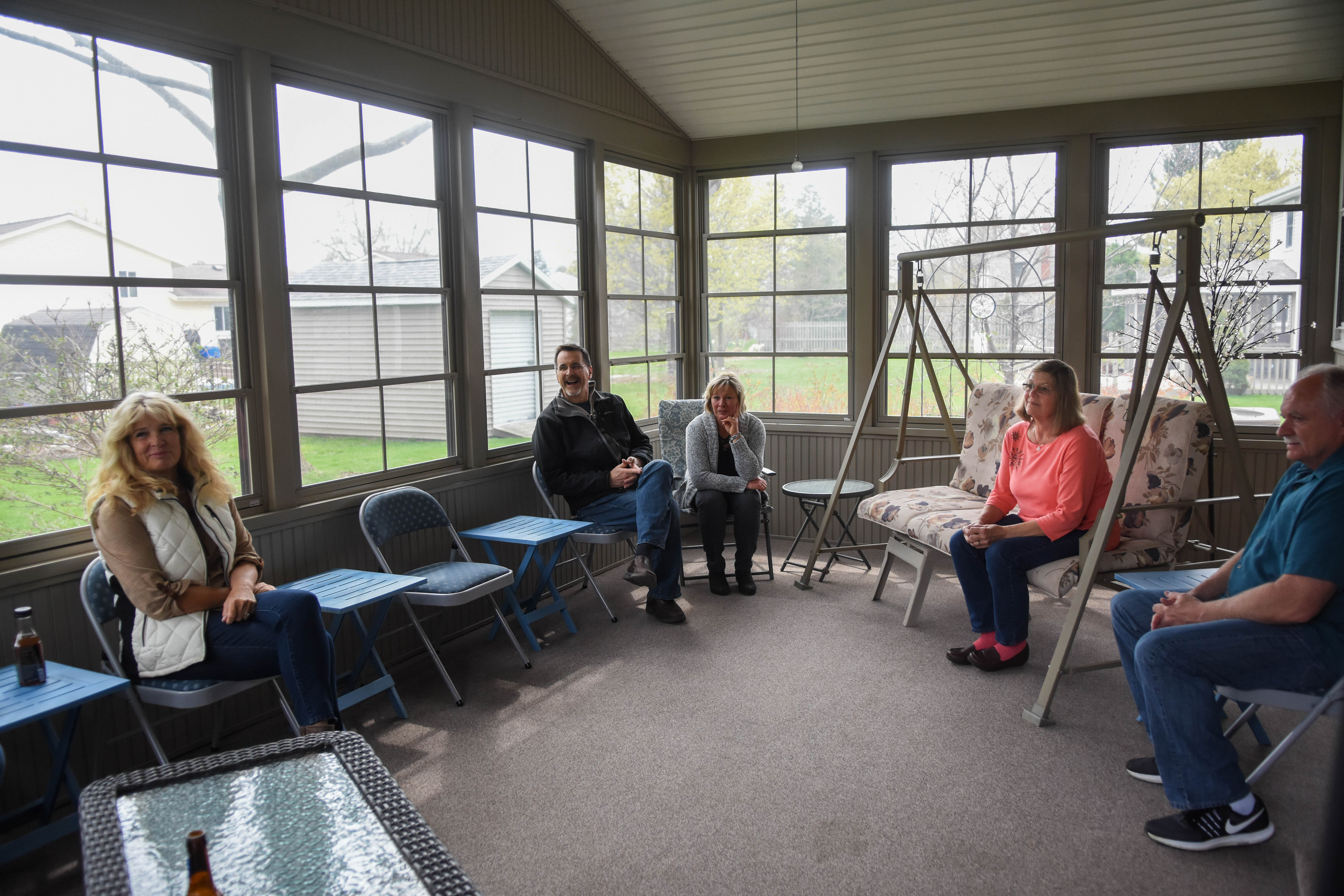 Mail carrier Barb Thayer retires after 33 years - mlive.com