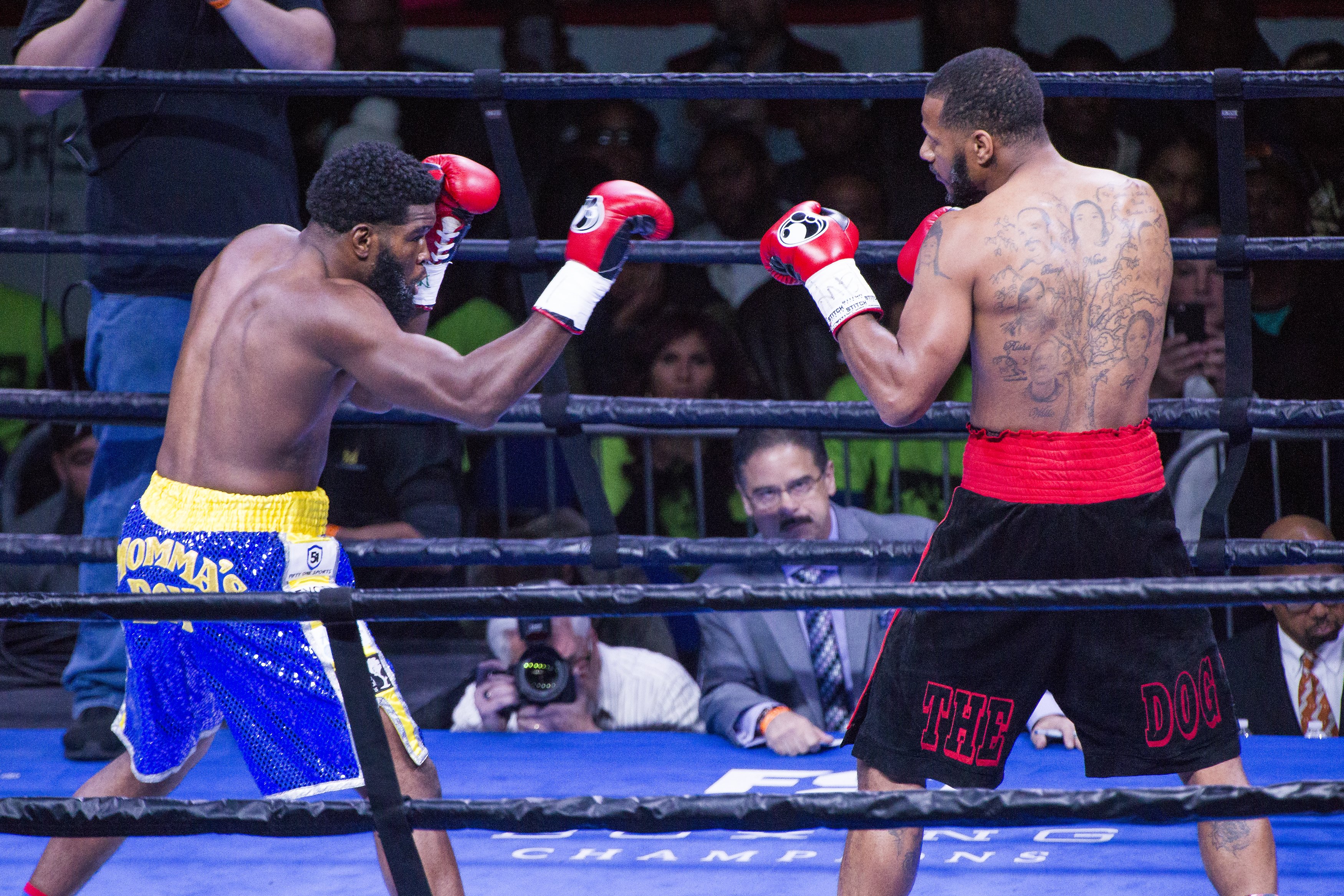 Flint boxer Anthony Dirrell - mlive.com