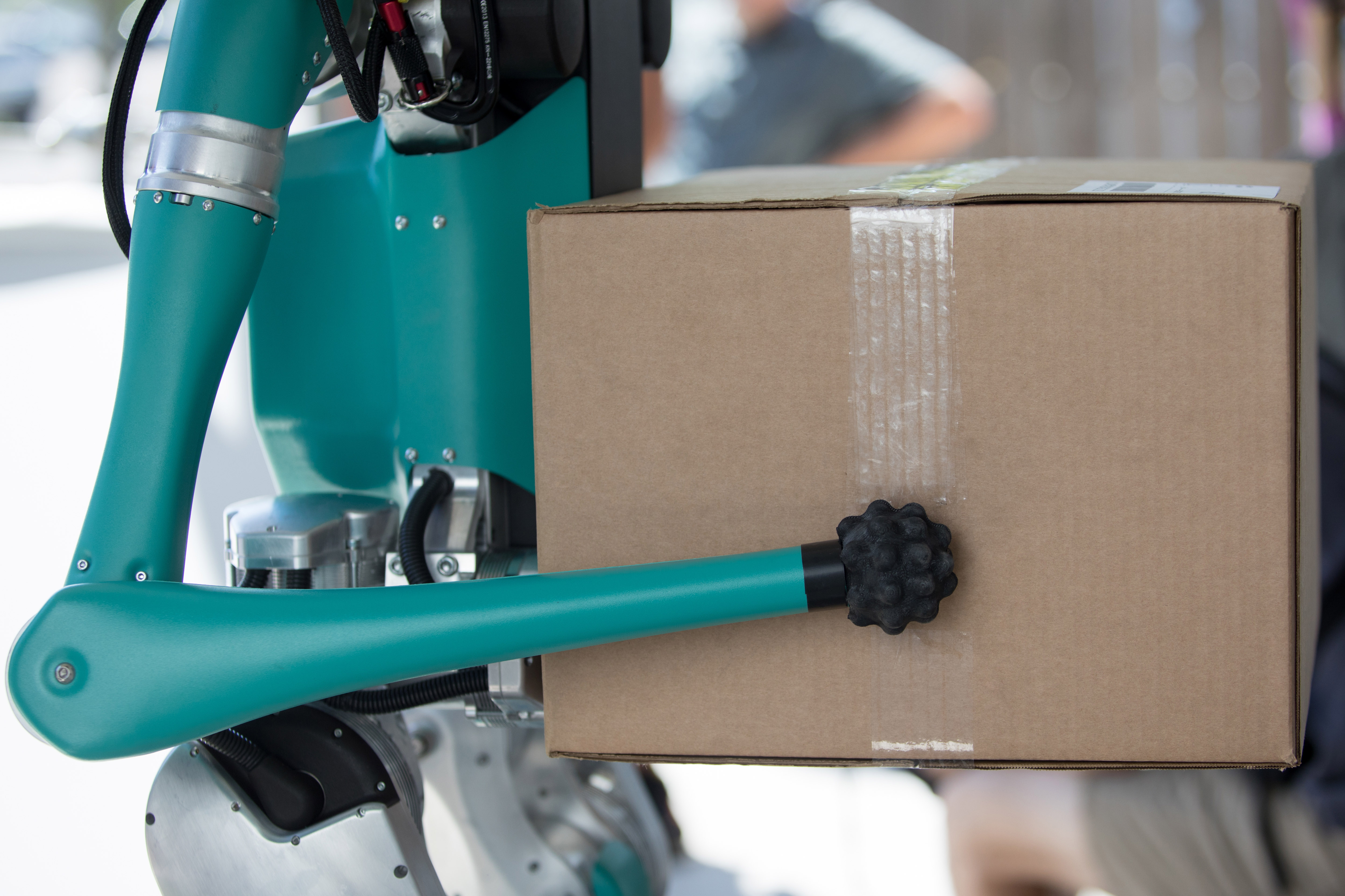 Ford thinks this two-legged robot could help shape the future of self ...