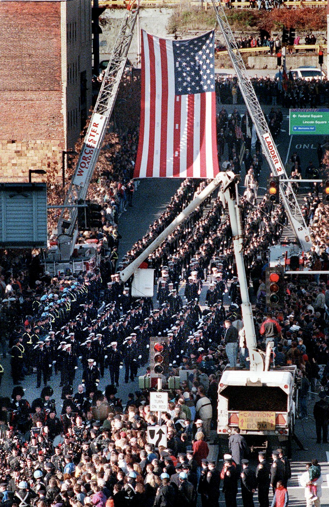 1999 Worcester Cold Storage fire where six firefighters lost their ...