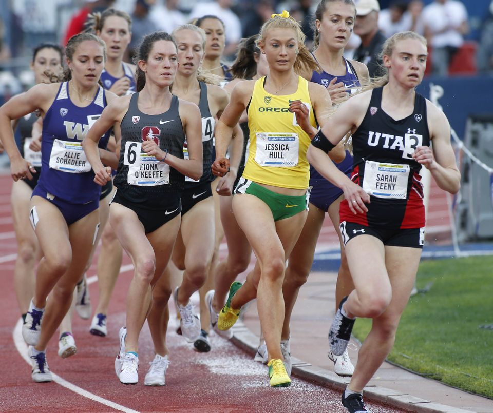 Four Time Ncaa Champion Jessica Hull Signs With Nike Joins The Oregon