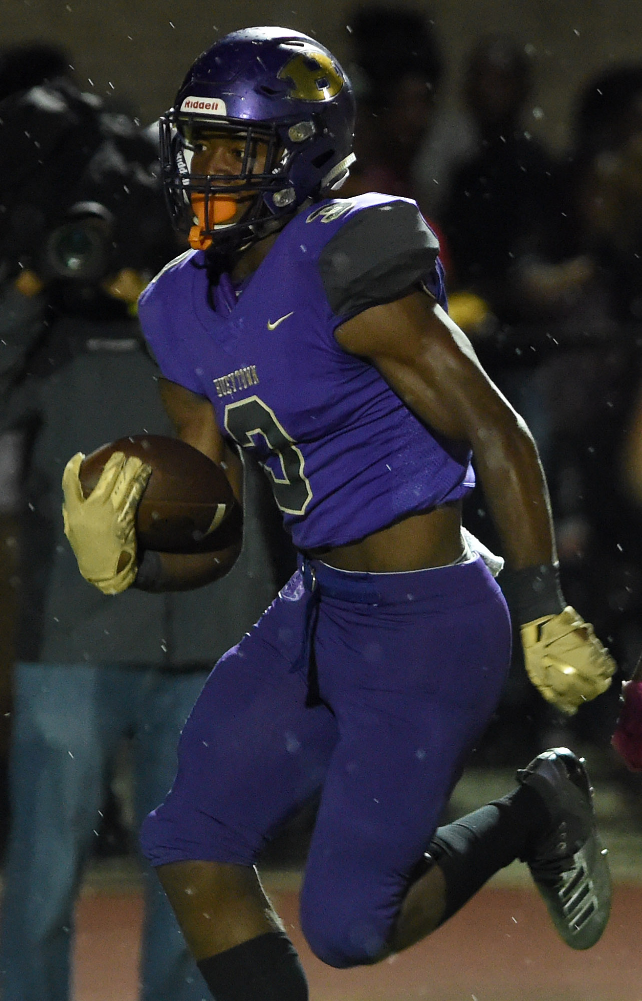 Bessemer City vs. Hueytown football - al.com