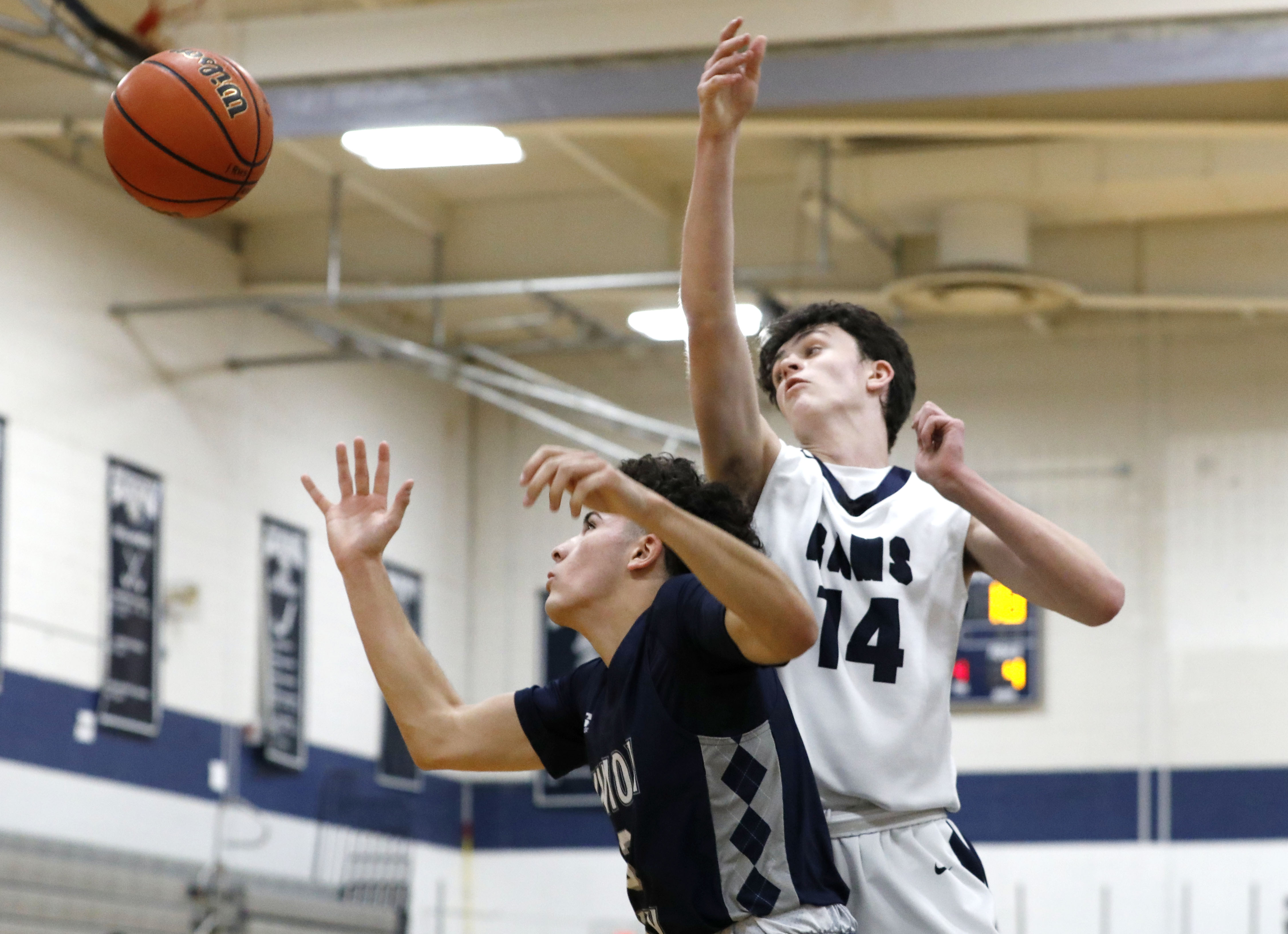 Boys Basketball: Randolph defeats Union City in N1G4 first round - nj.com