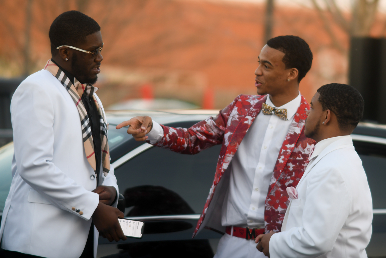 Flint International High School celebrates prom 2019 - mlive.com