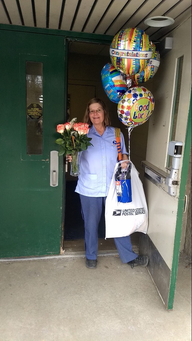 Mail carrier Barb Thayer retires after 33 years - mlive.com