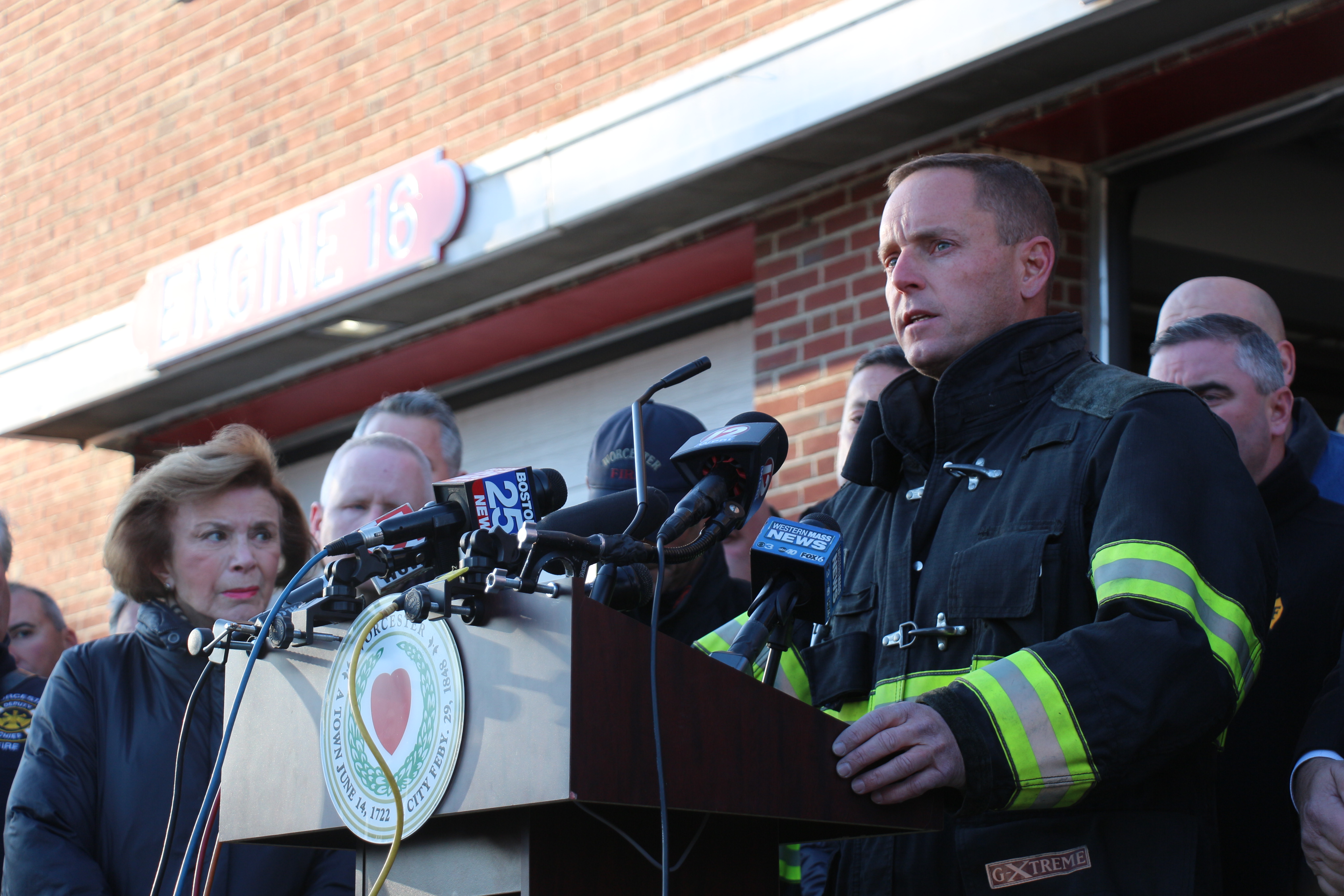 Stockholm Street fire in Worcester claims life of WFD Lt. Jason Menard ...