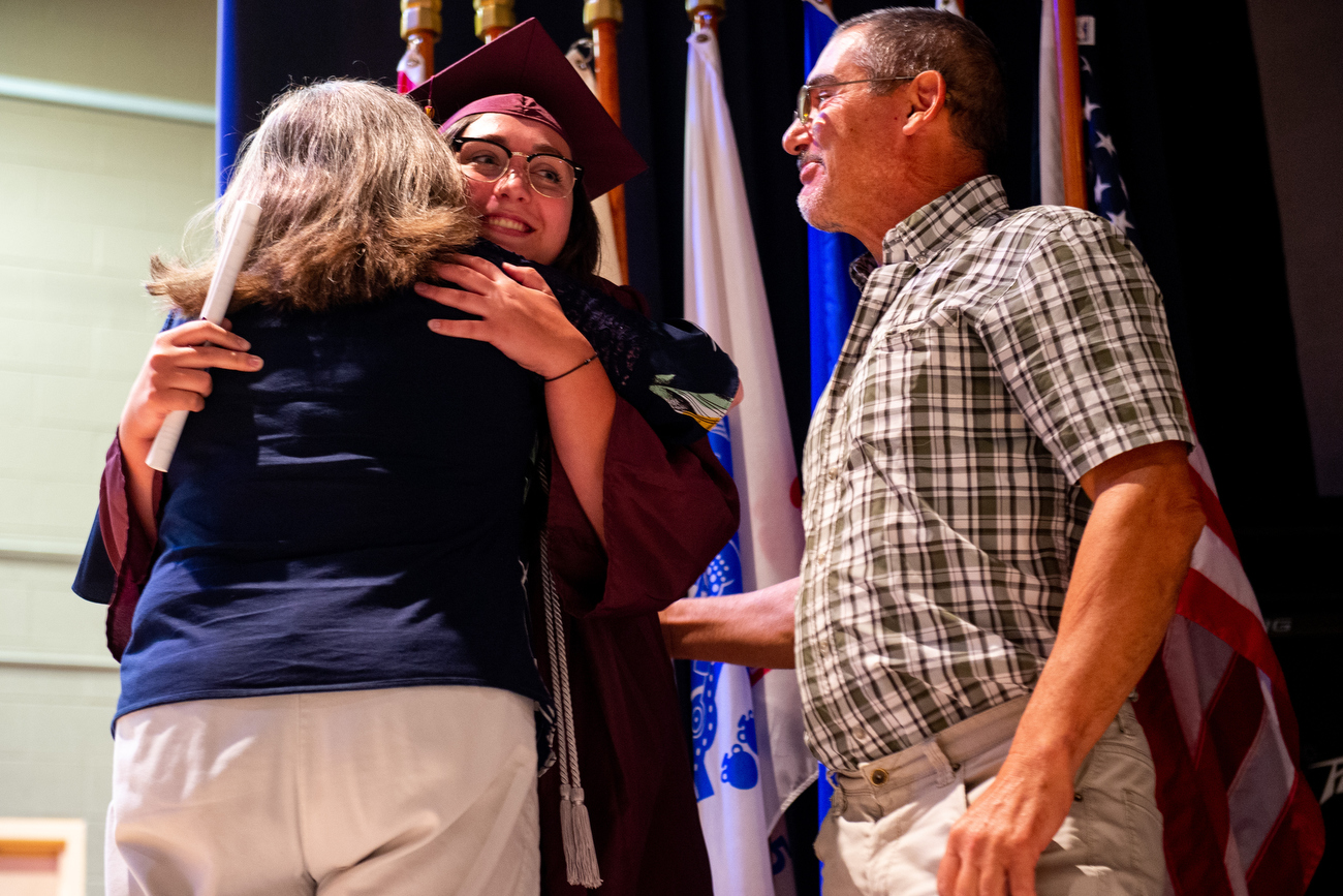 Huron Valley Women's Prison inmates graduate with associate's degrees ...