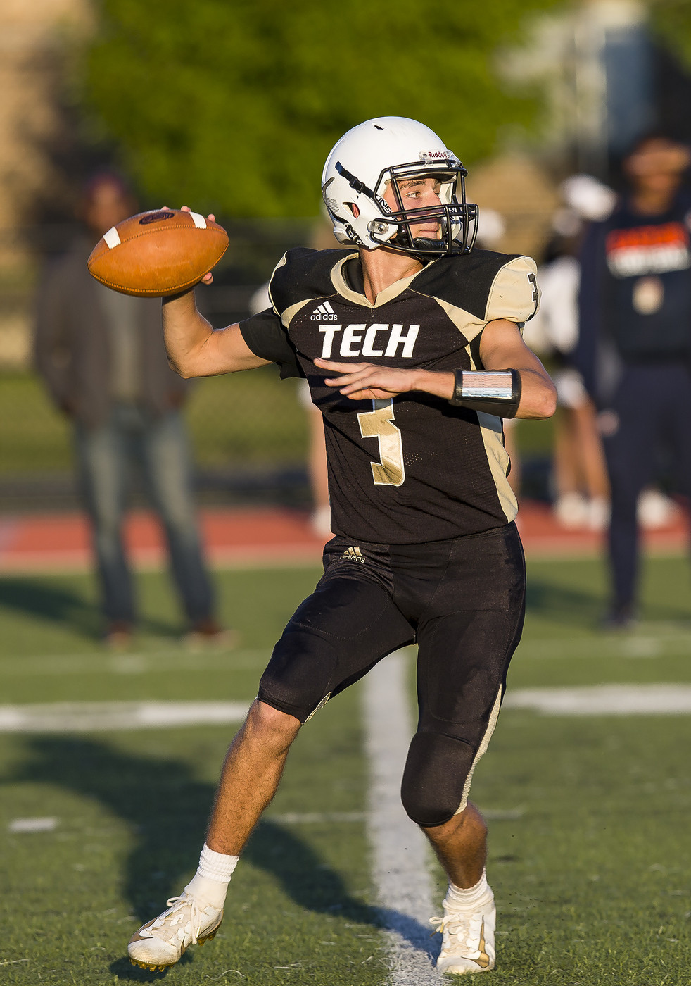 Paterson Eastside plays Bergen Tech High School Football - nj.com