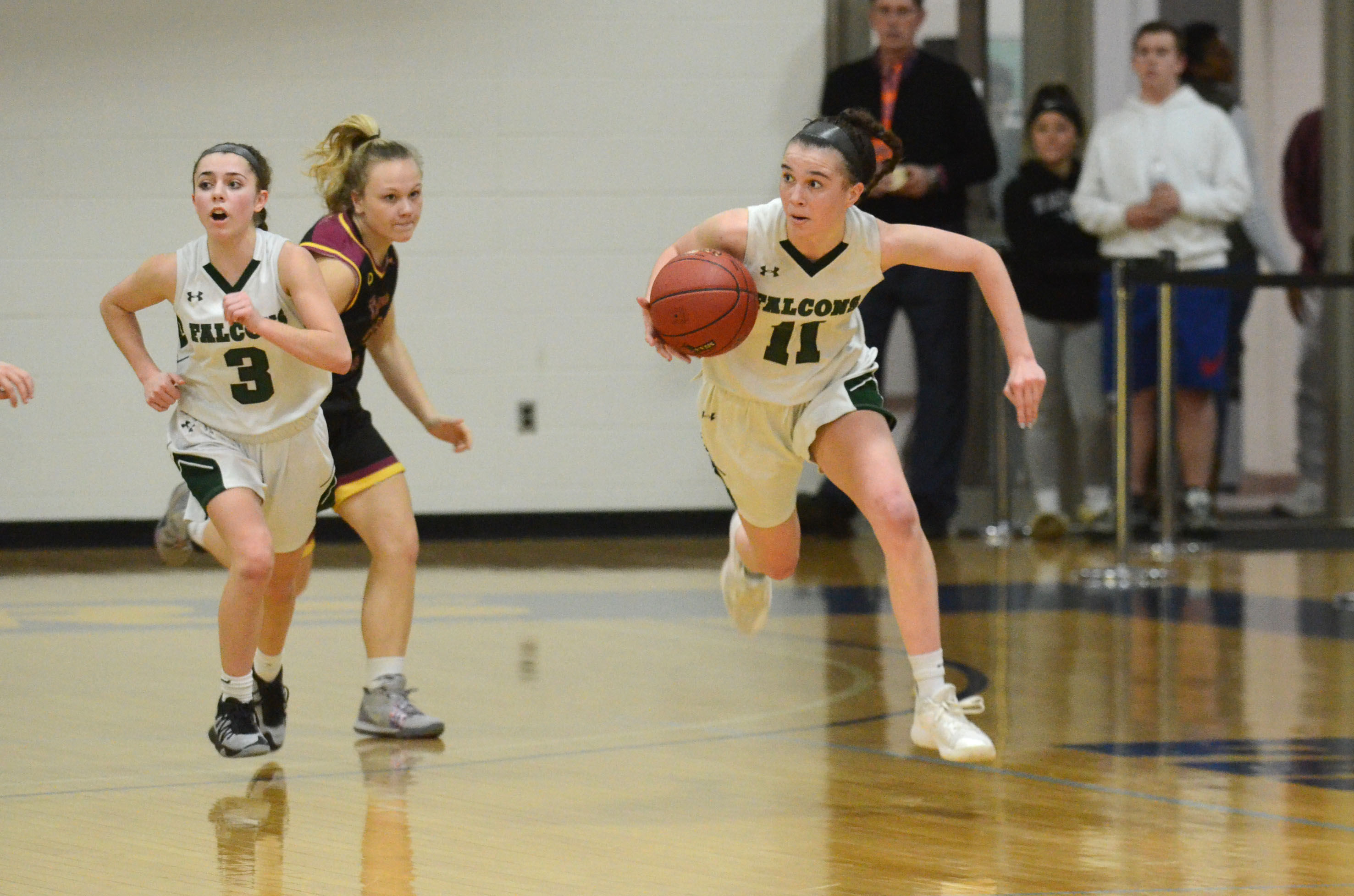 Minnechaug girls basketball defeats Chicopee, advances to WMass D-I ...