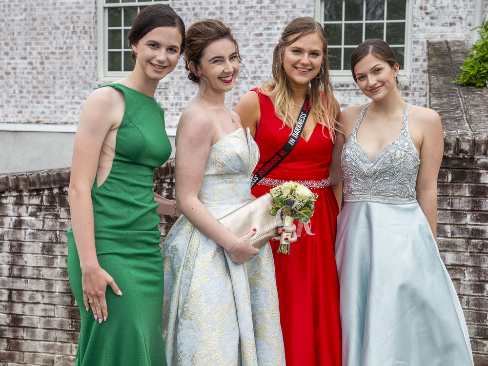 Trinity High School 2019 Prom at West Shore Country Club - pennlive.com