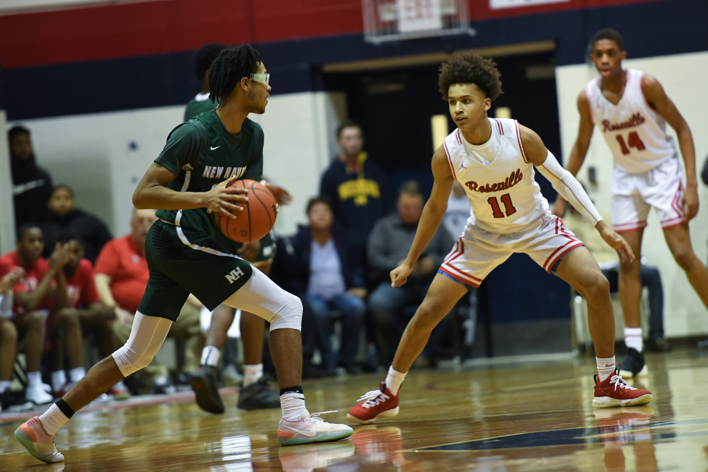 New Haven defeats Roseville in the 2019 Macomb Area Conference ...