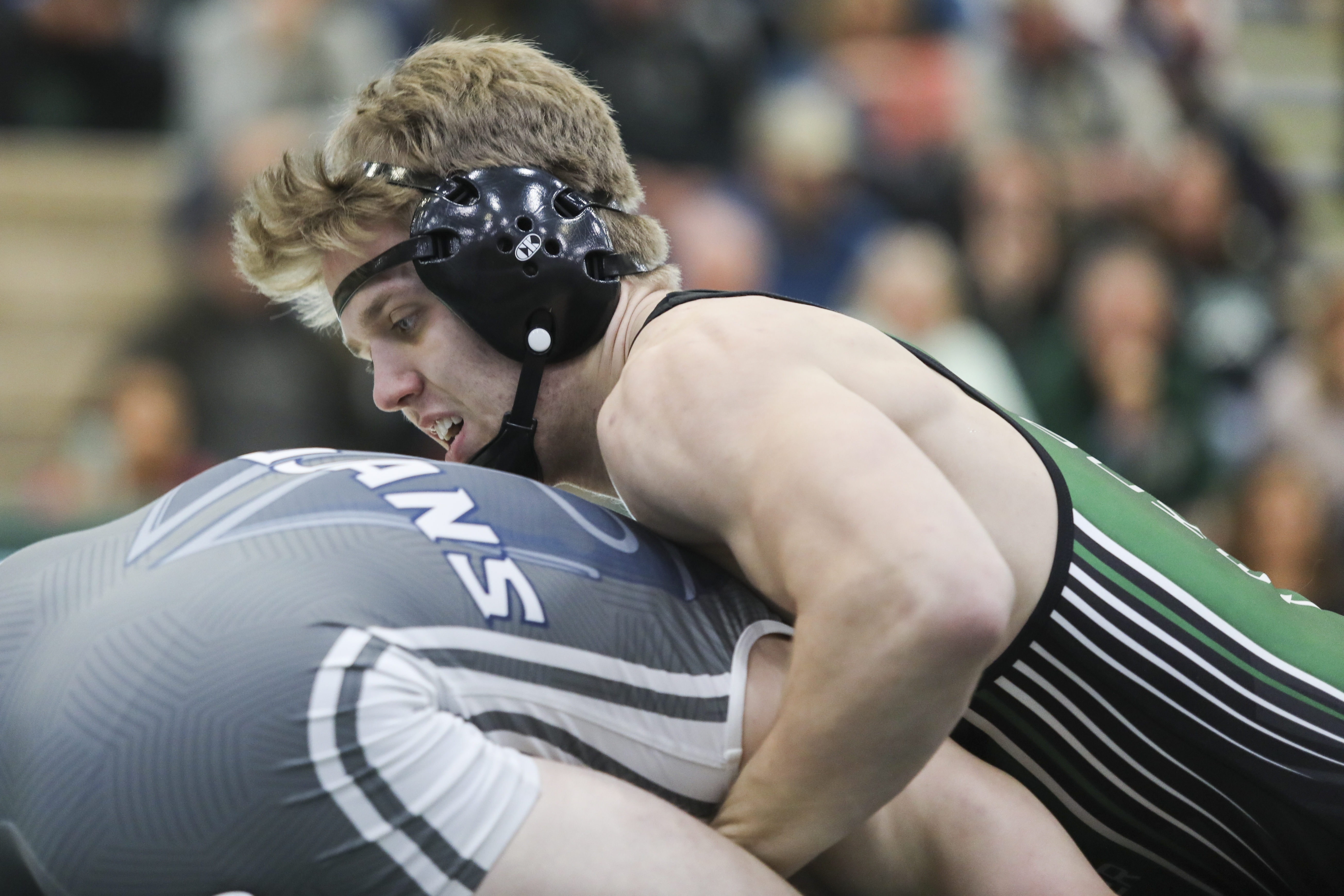 Reeths-Puffer wrestling team and head coach Matt Brink - mlive.com