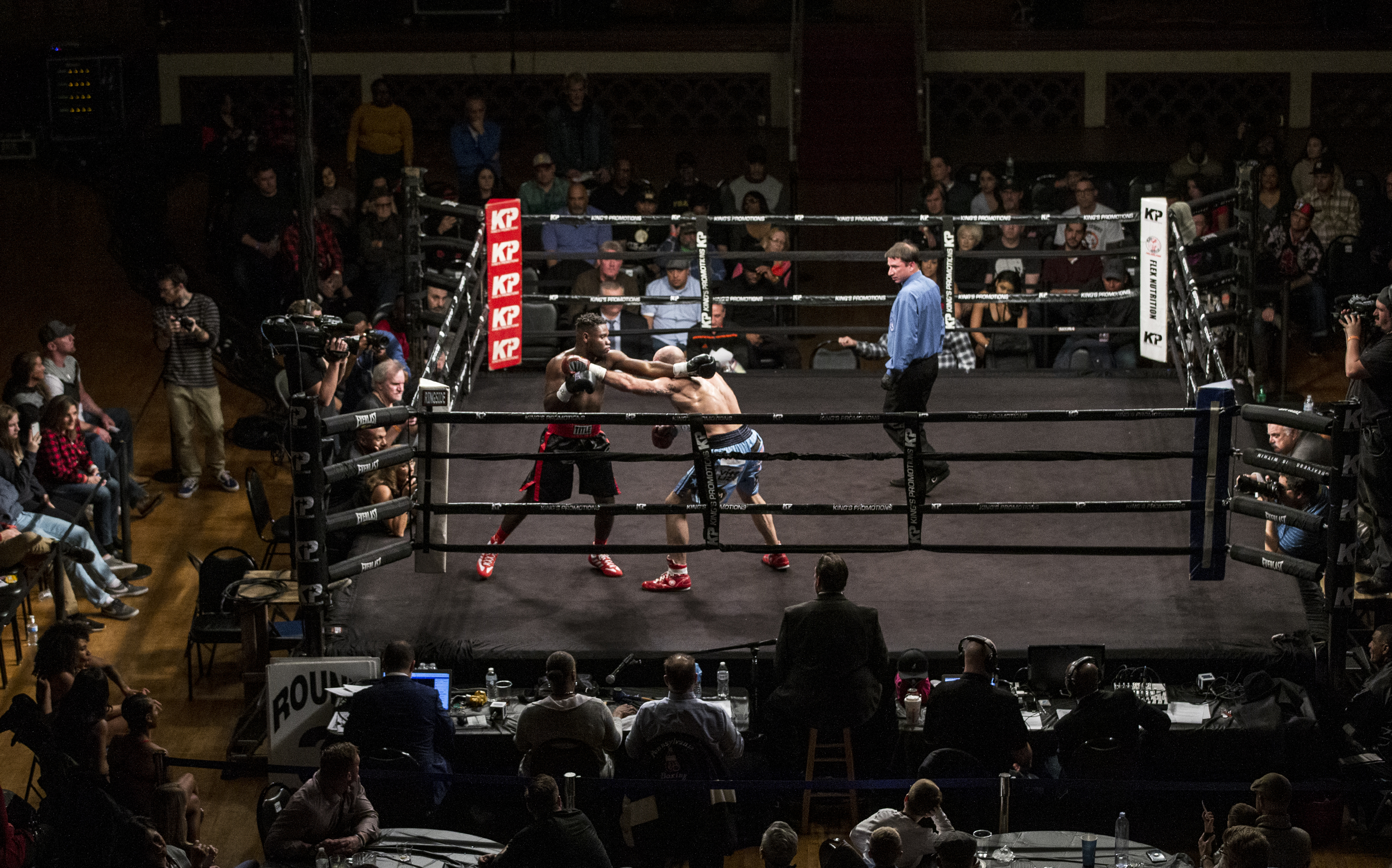 Harrisburg boxing showcase at the Zembo Shrine - pennlive.com