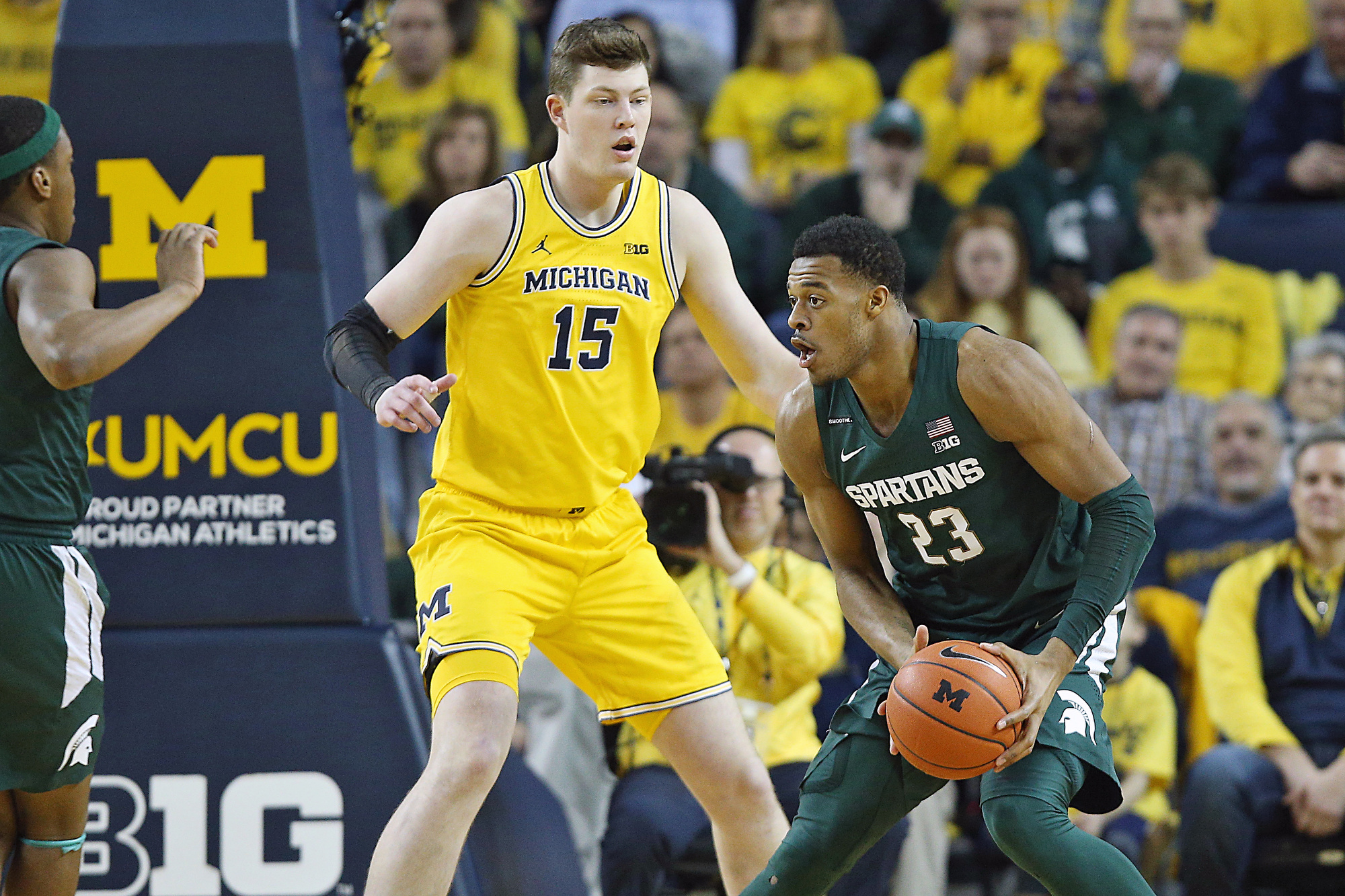 College basketball: Michigan vs. Michigan State - February 8, 2020 ...