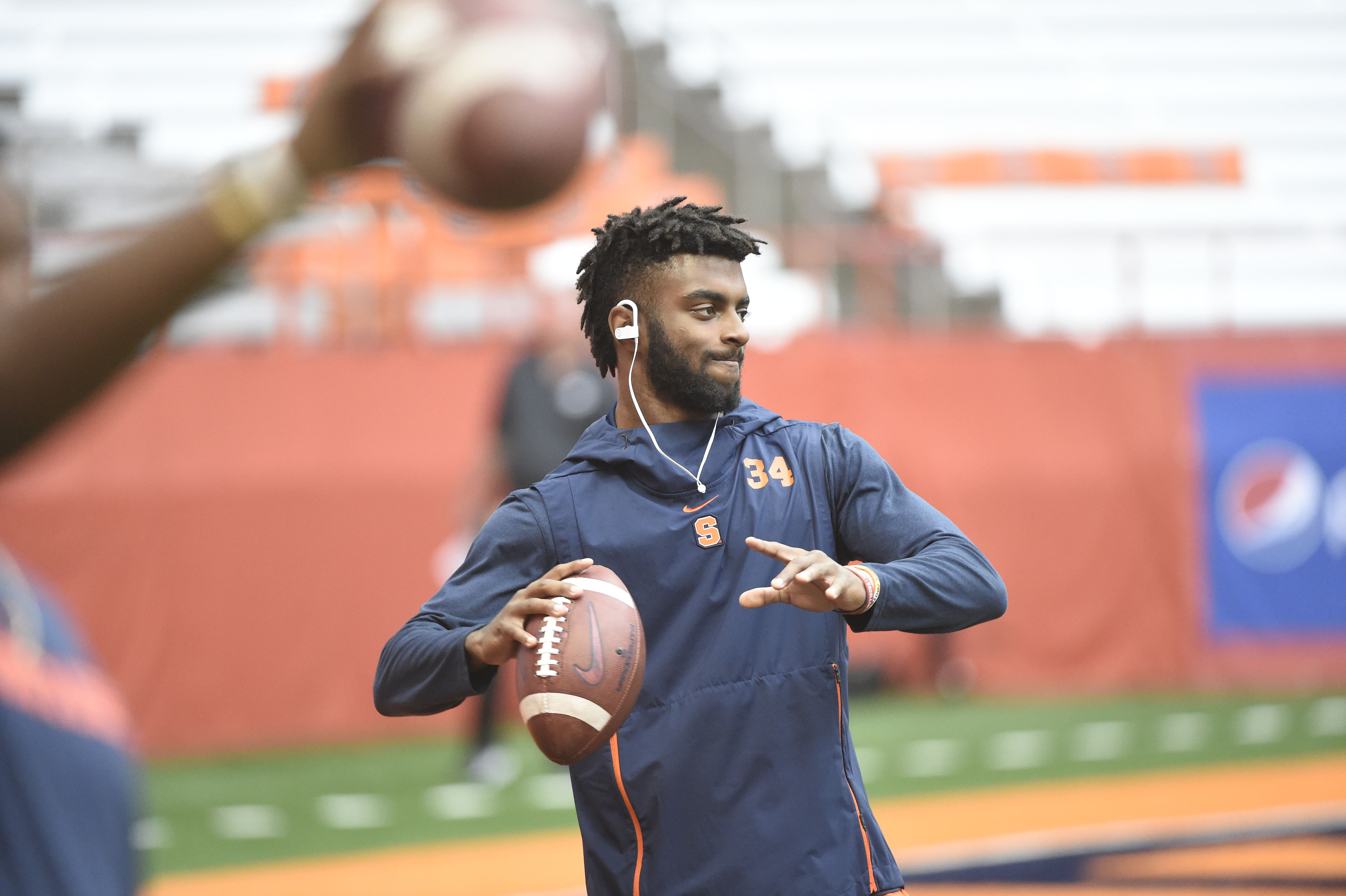 Syracuse football player Eric Coley and his family - syracuse.com